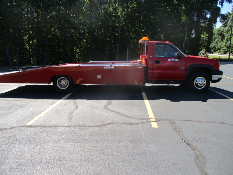 2003 Chevrolet 3500 2003 Chevrolet 3500 Silverado Ramp Truck LOOK