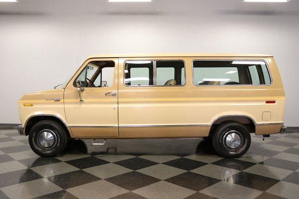 1984 Ford Econoline Van for Sale in Concord, NC | RacingJunk