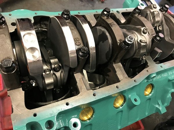 351w / 427 Ford Non Roller Short block for Sale in N. Grosvenordale, CT ...