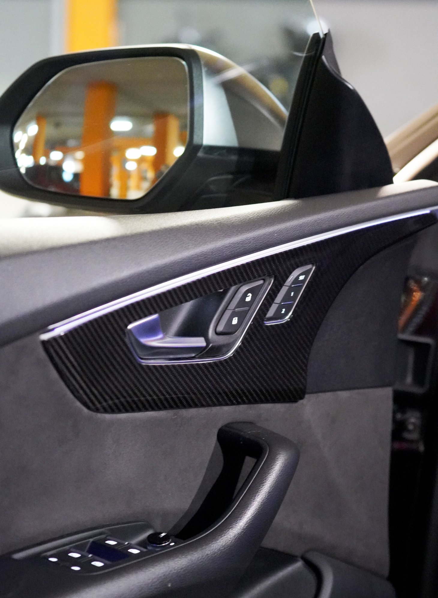 Side door trim - AudiWorld Forums
