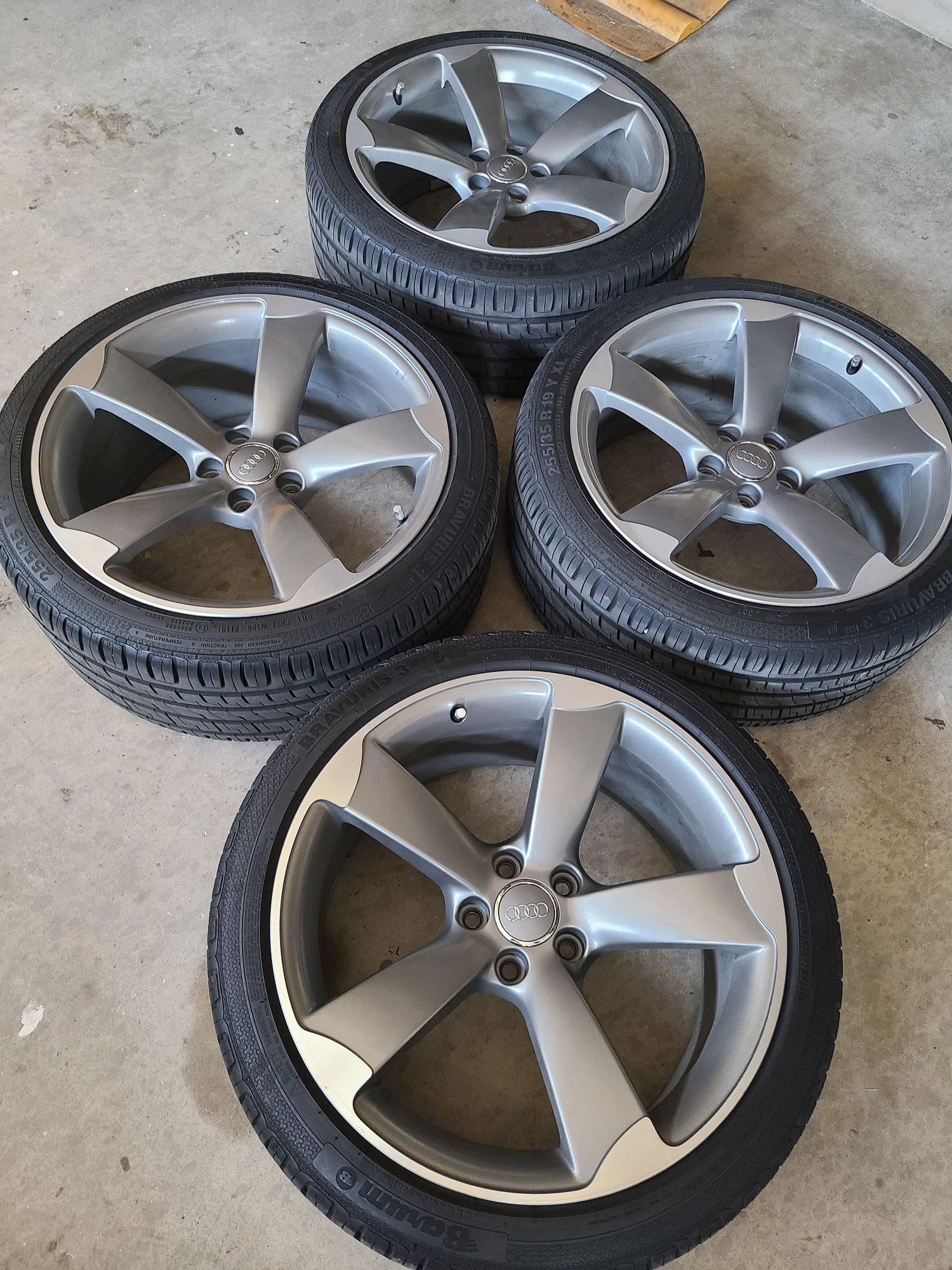 S5 OEM 19" Rotor wheels (SoCal). - AudiWorld Forums