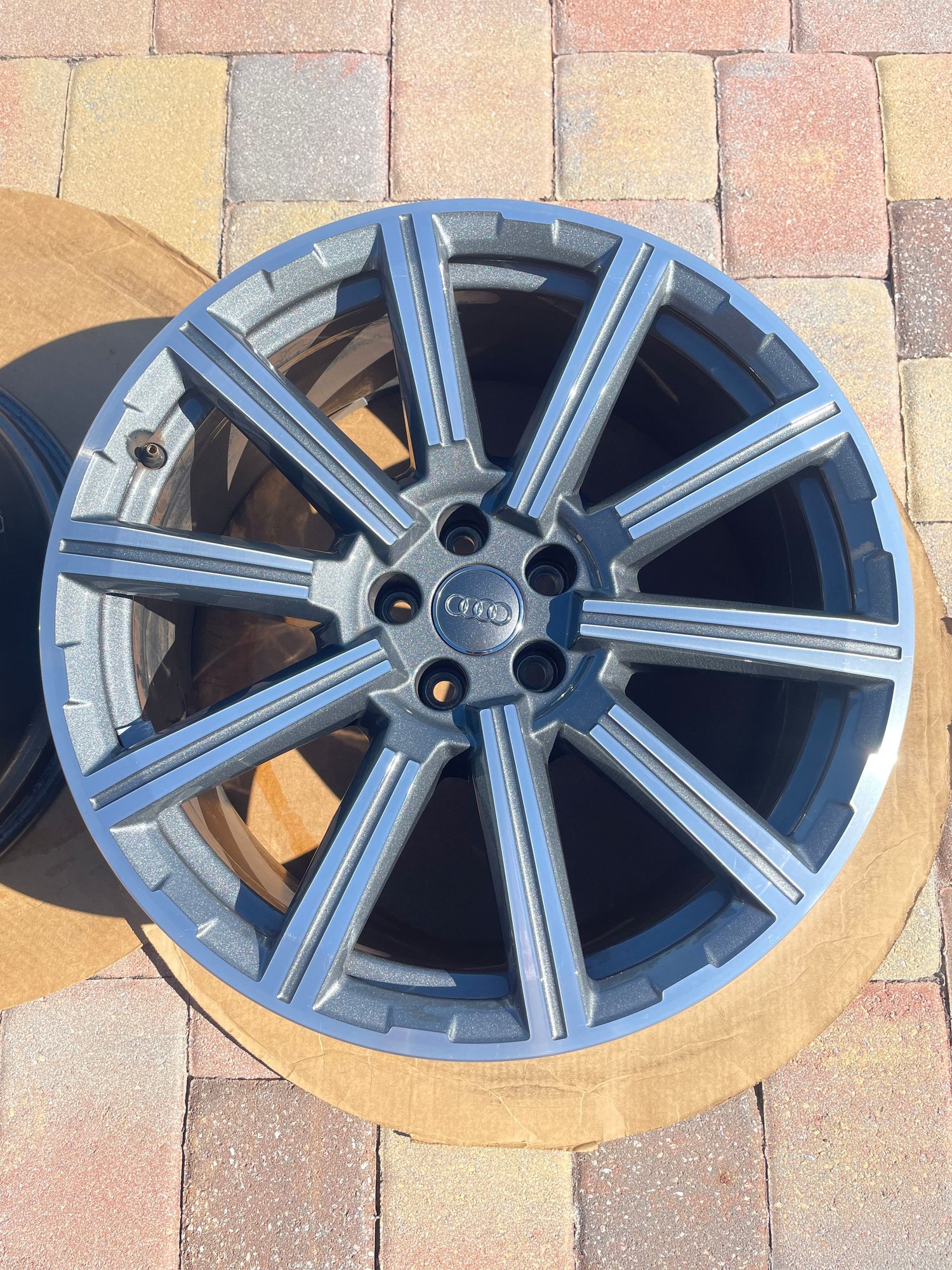 20" Audi Q7 Prestige Wheels - AudiWorld Forums