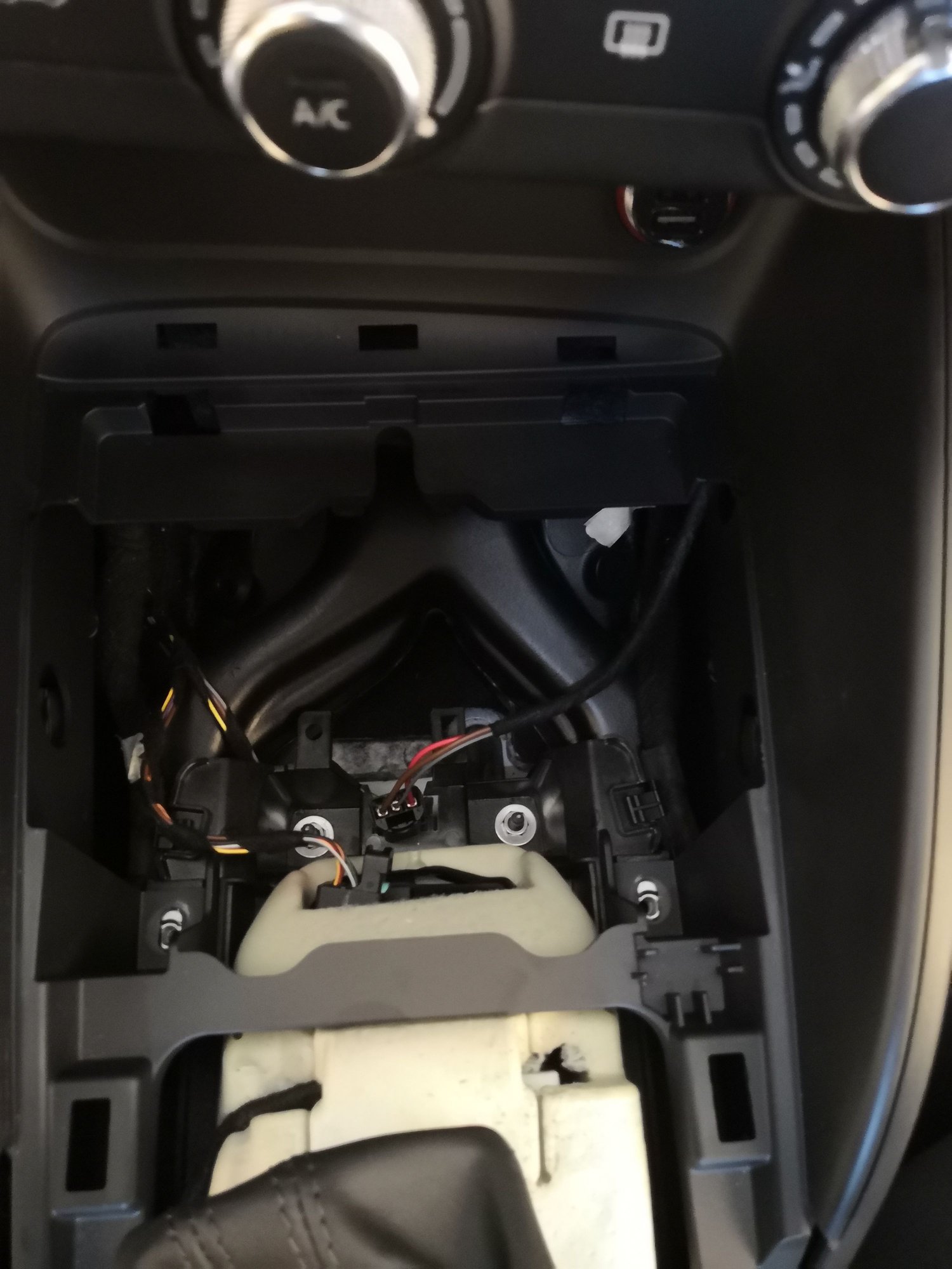 A3 8V Rear A/C vents install - AudiWorld Forums