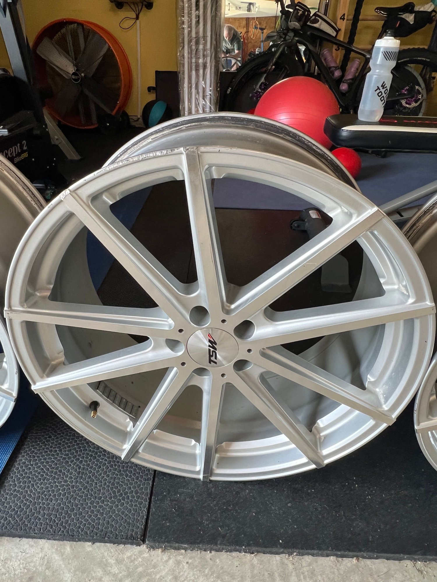 TSW Bathurst wheelset, 21" x 9", 5x112 - AudiWorld Forums