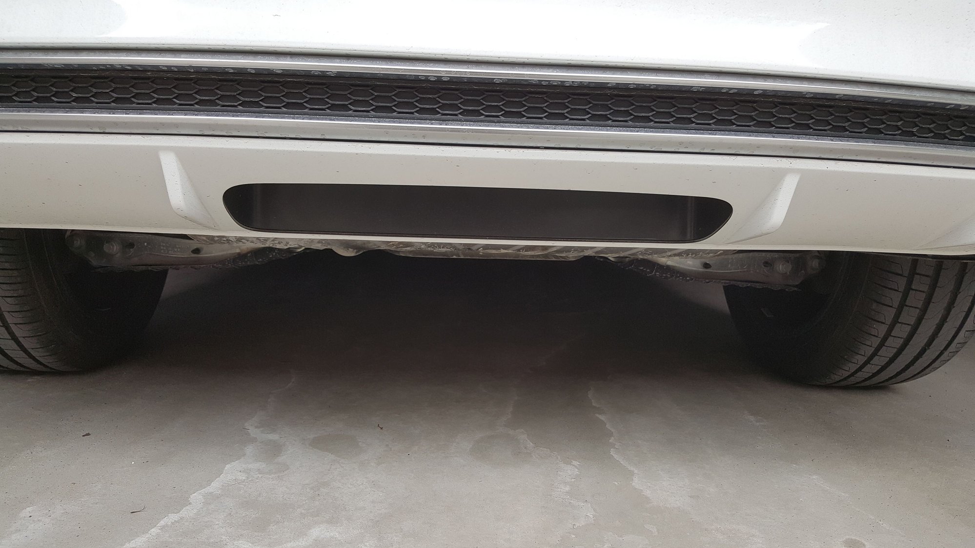 SQ5 Rear bumper hole - AudiWorld Forums