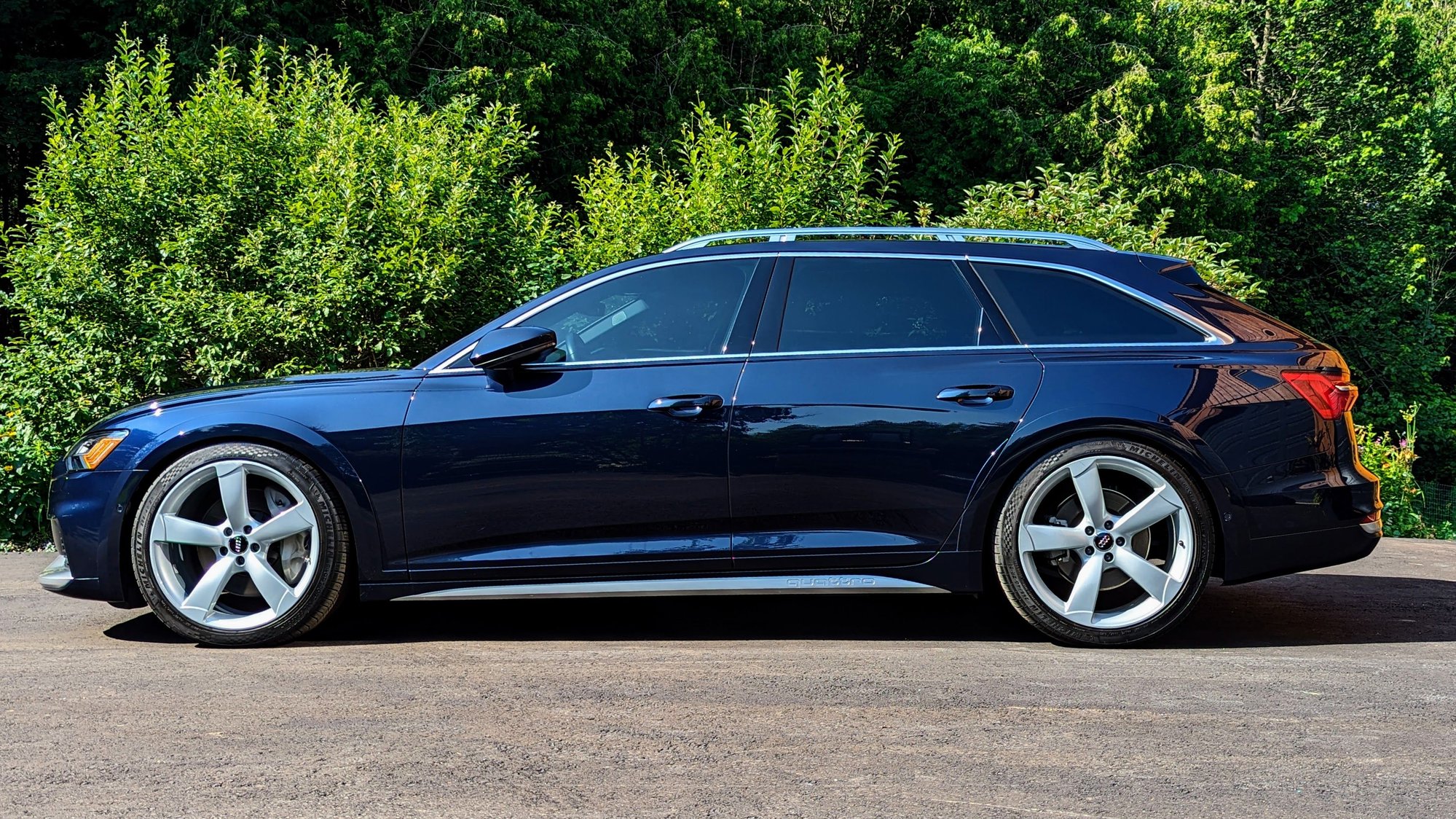 Full body paint on firmament blue? any pics of wheel arches ...