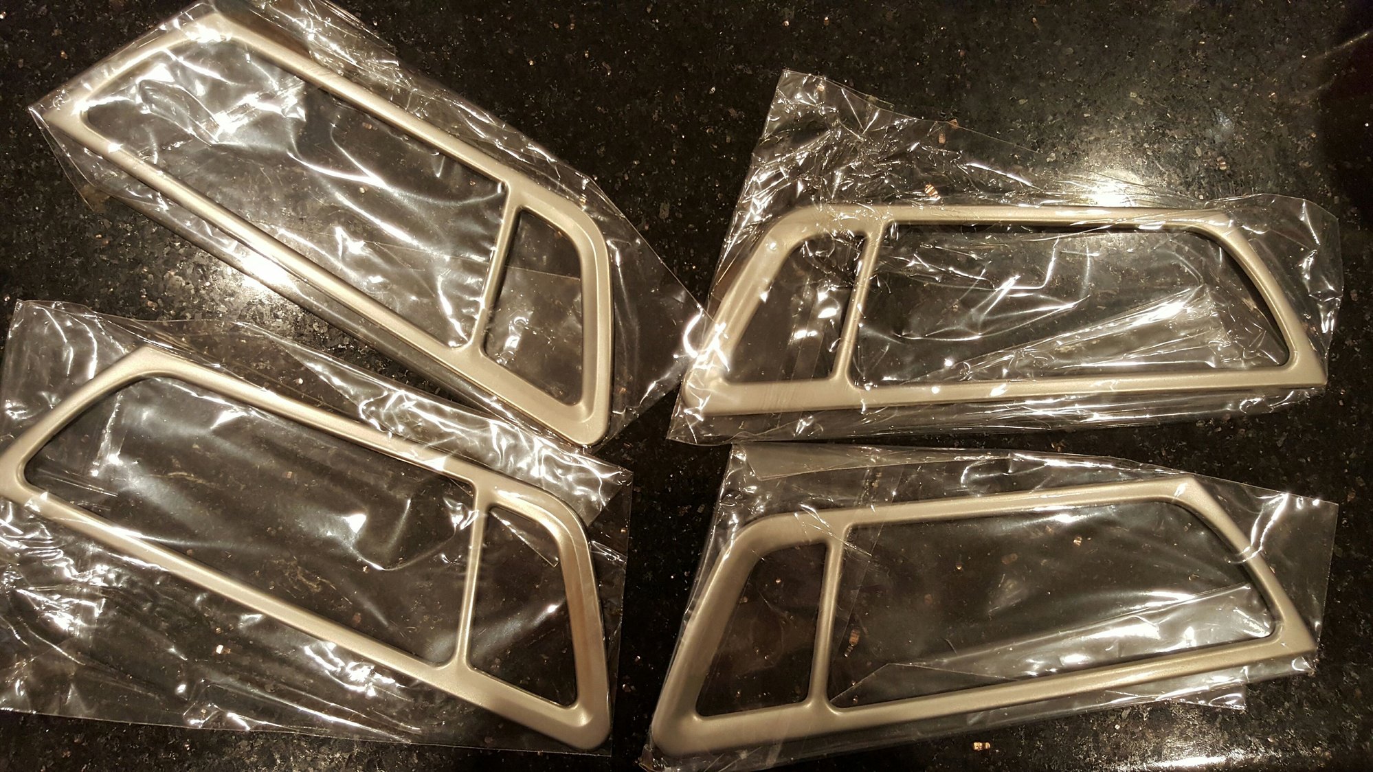 Audi Q5 Silver Interior Door Lock Trim - AudiWorld Forums