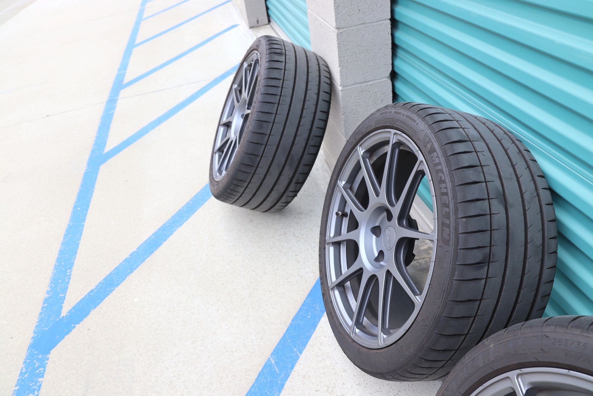 034 Motorsport - ZTF-R01 Forged Wheel 19x9.3 ET35 with Pilot 4S Tires ...