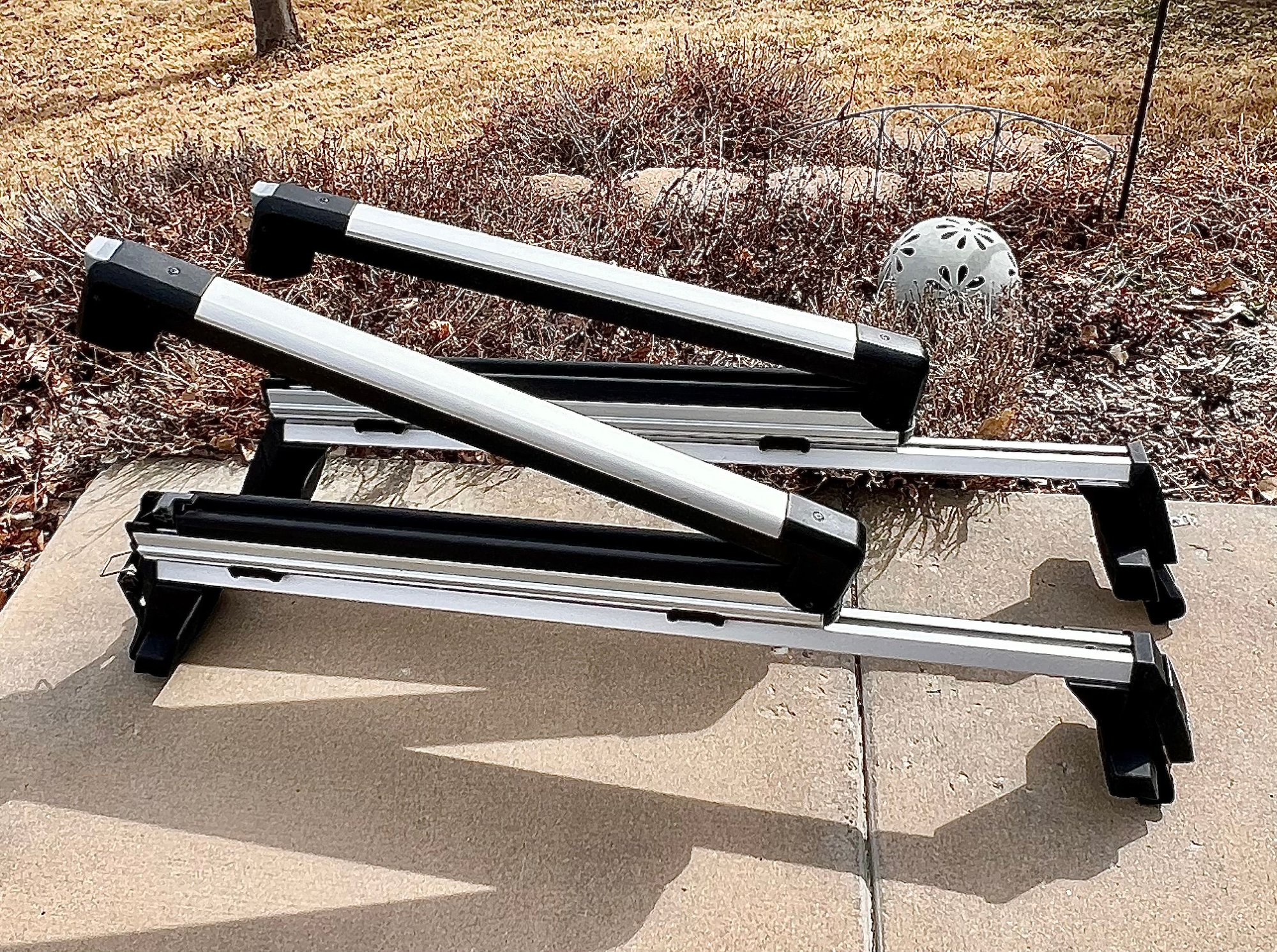 OEM B9 A4/S4 Roof Rack Base Bars + Ski holder - AudiWorld Forums