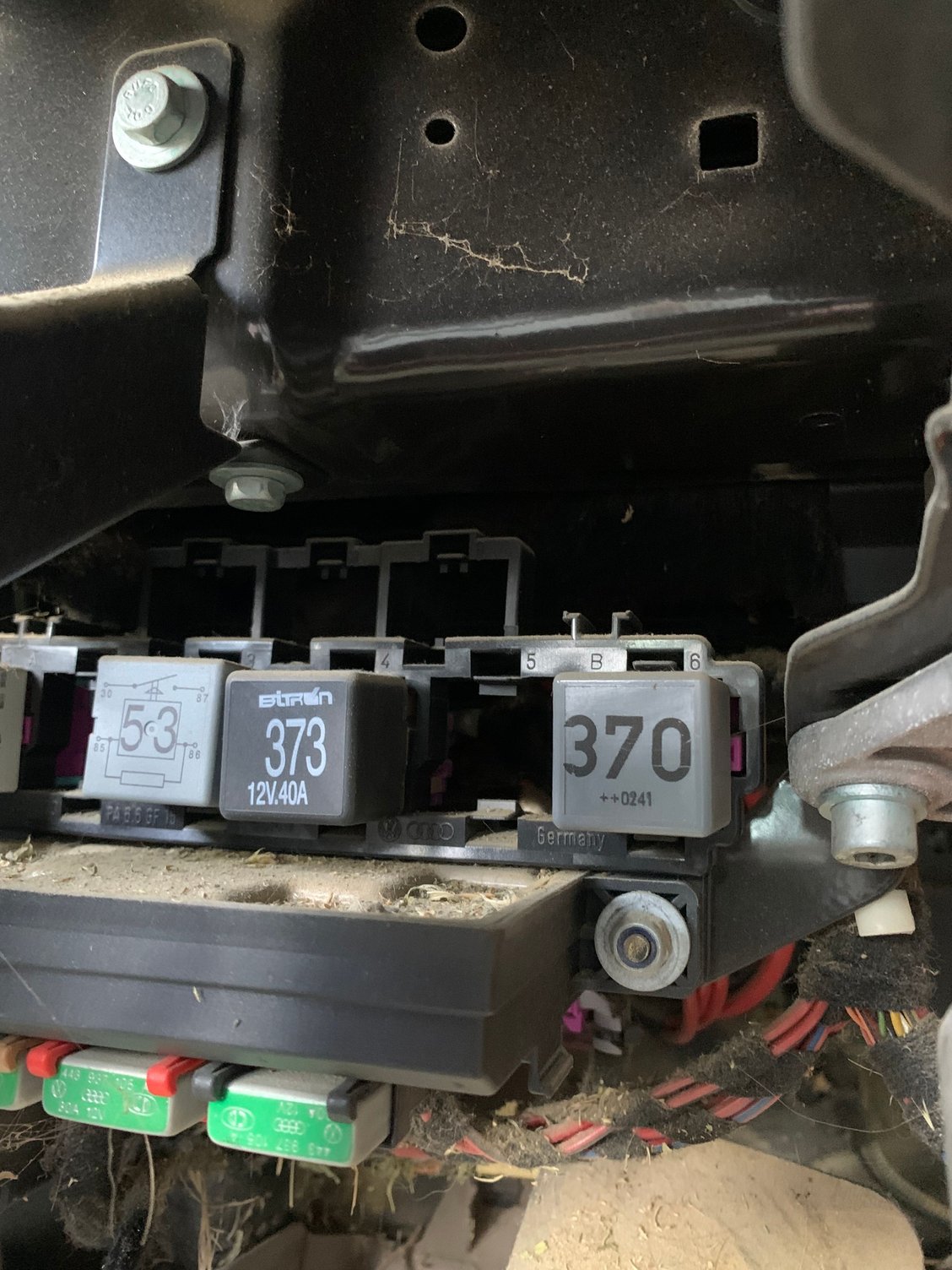 Fuel pump relay location? - AudiWorld Forums