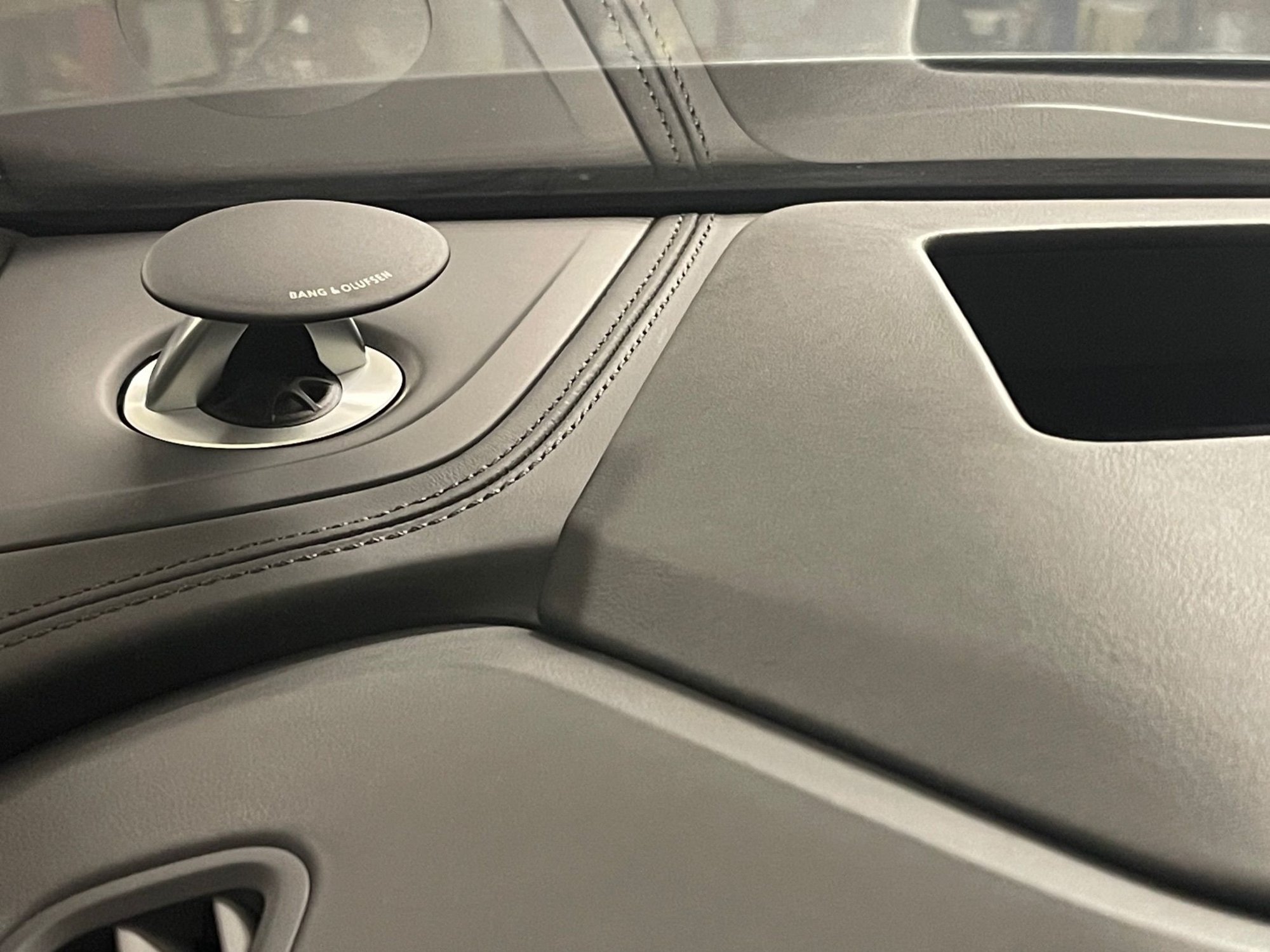 B&O Pop-up tweeters? - AudiWorld Forums