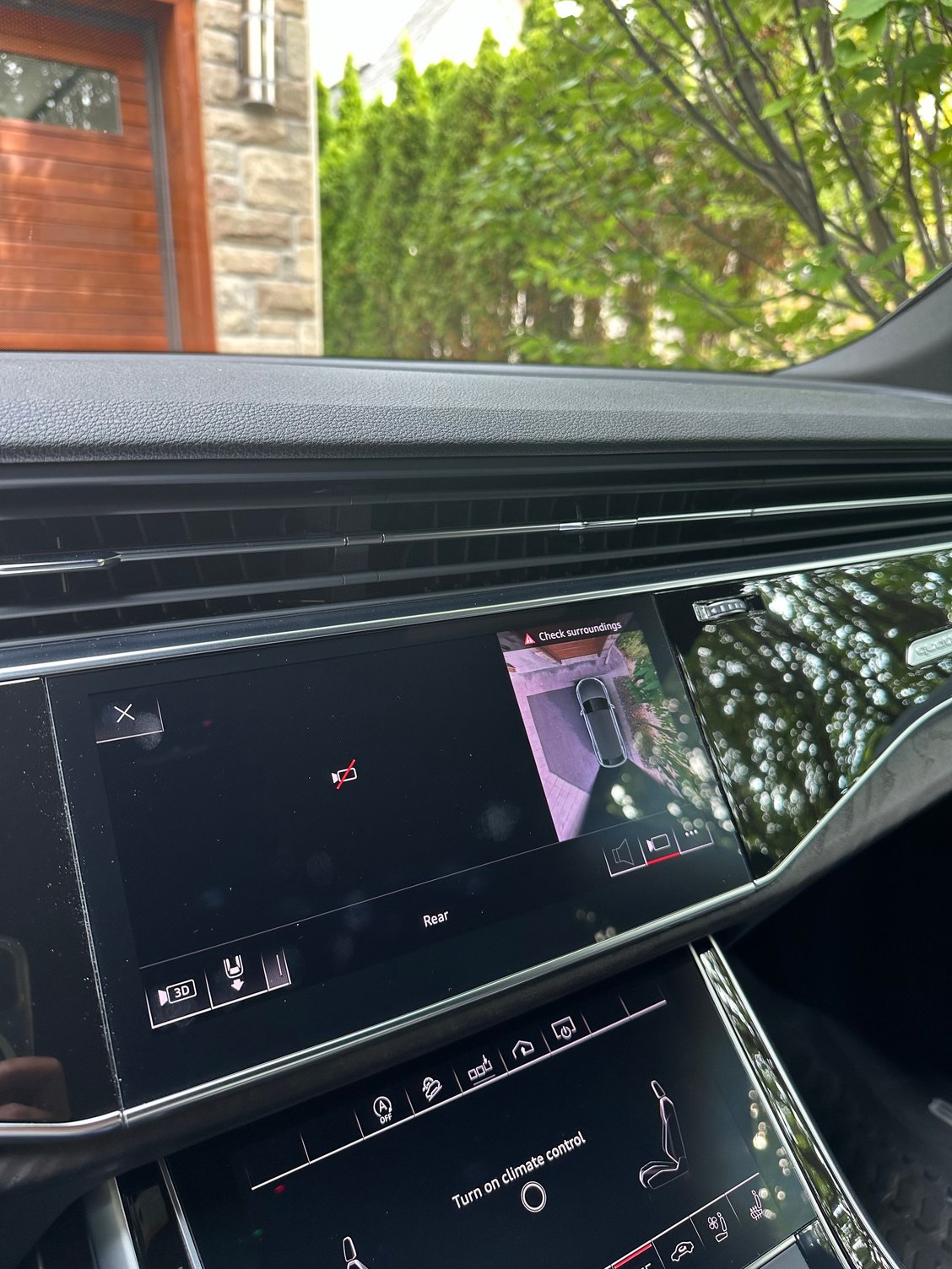 Issues with camera - AudiWorld Forums