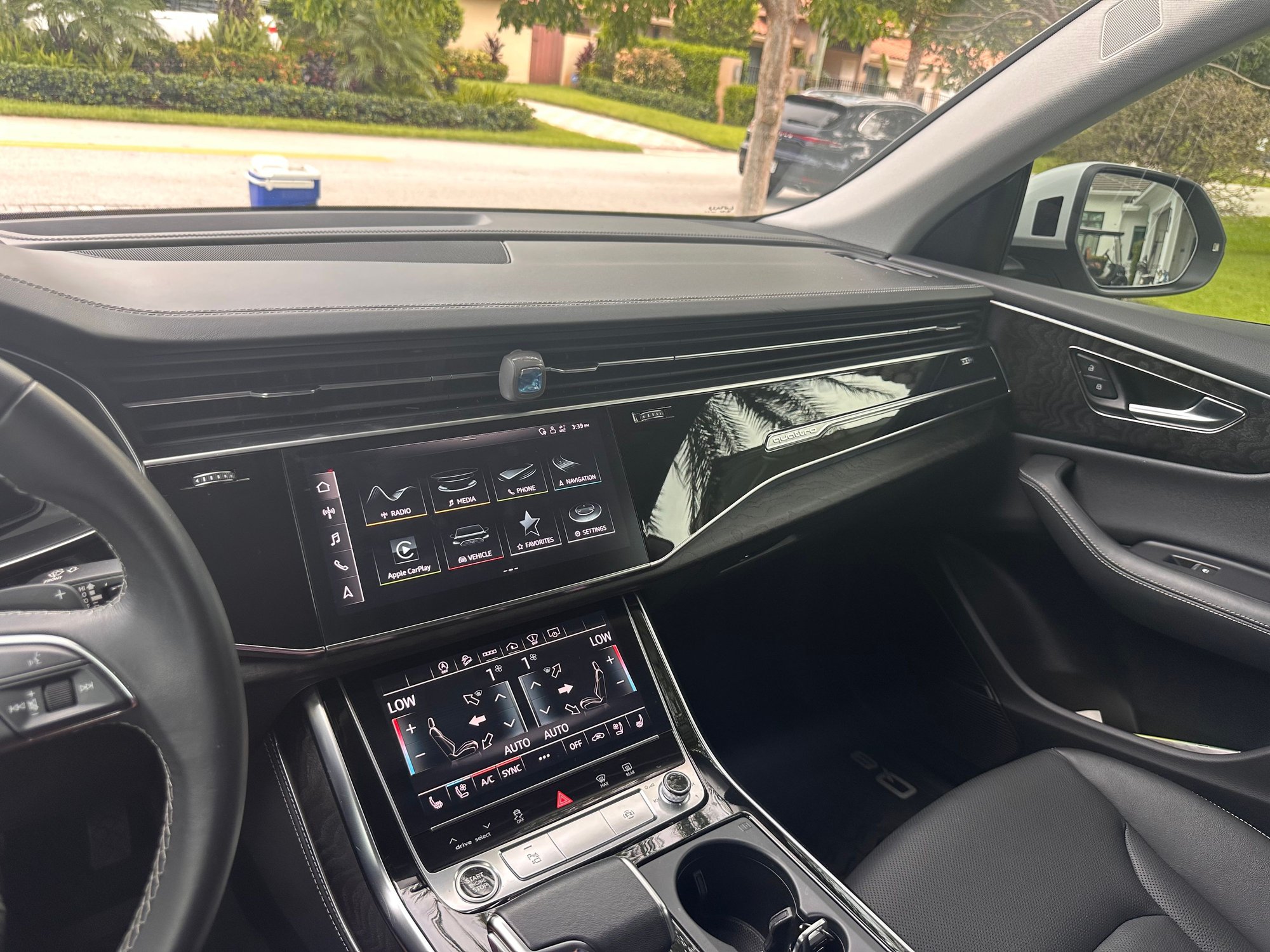 2022 MINT Q8 Prestige - S Line, Black Optics, fully loaded - AudiWorld ...