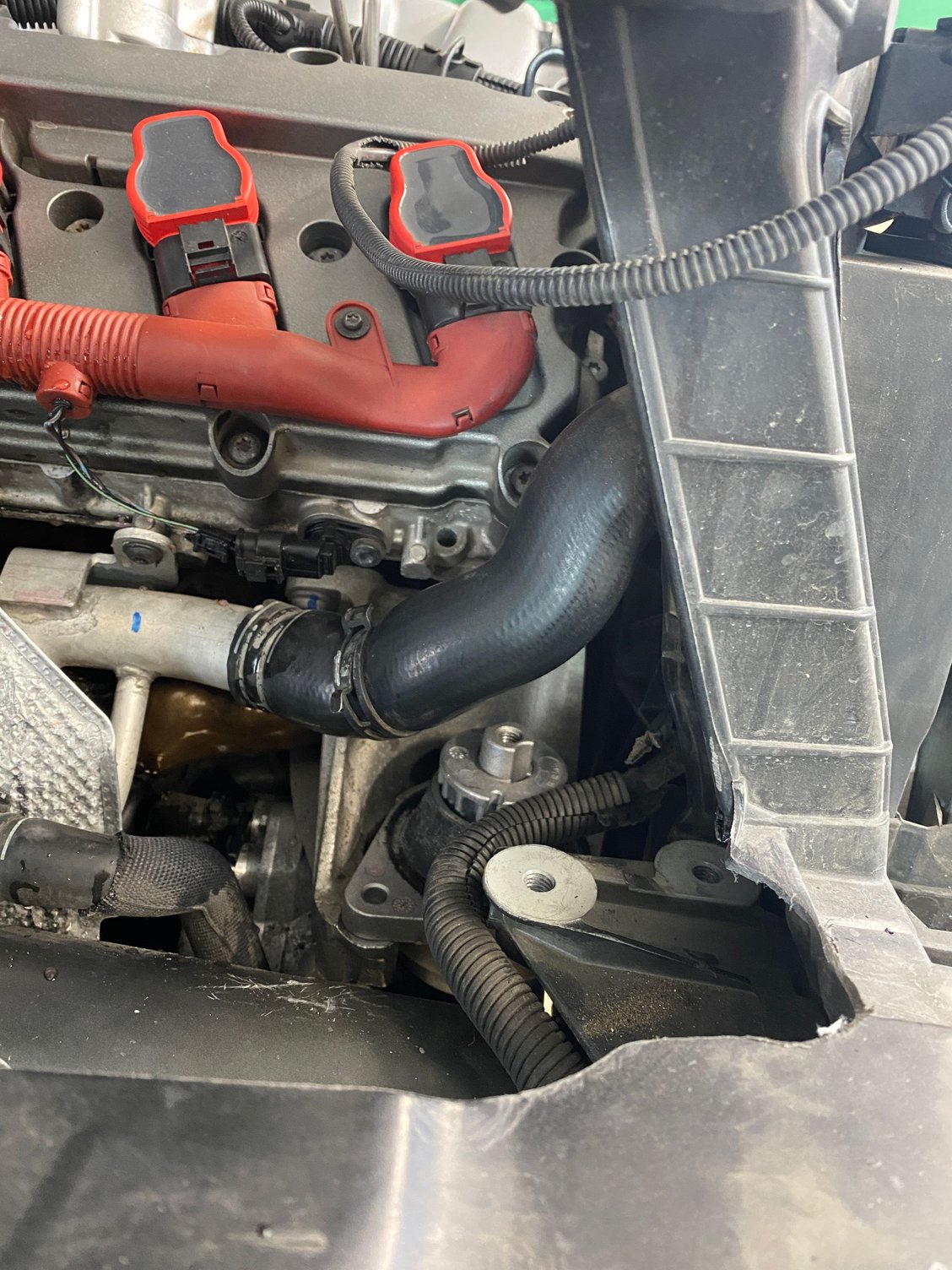 V10 engine mount replacement procedure needed - Page 2 - AudiWorld Forums