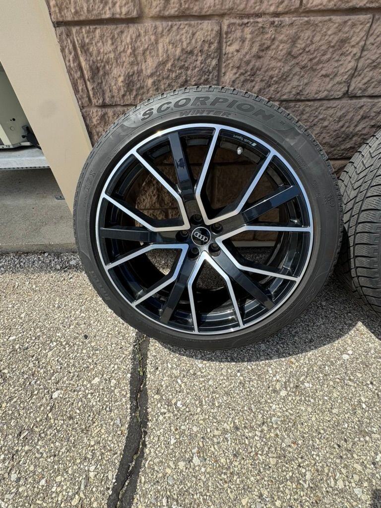22" wheels/winter tires for Q8/SQ8/RSQ8--$1300 - AudiWorld Forums