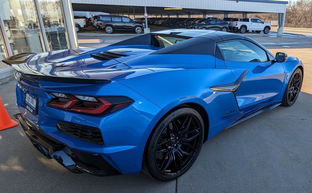 Official Riptide Blue Metallic Color Thread - Page 5 - CorvetteForum ...