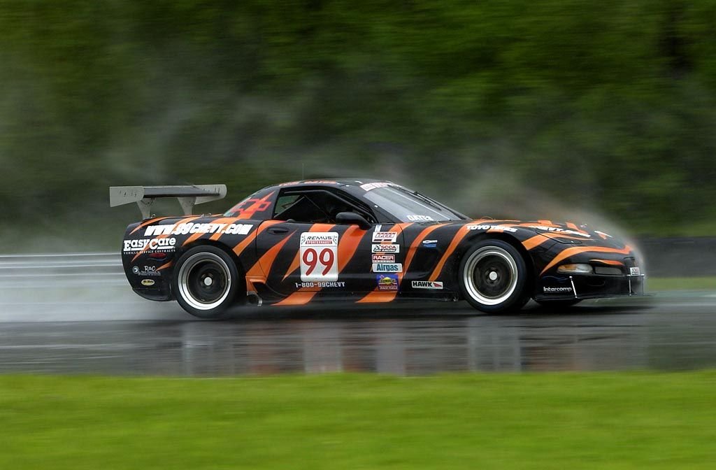 Racing in the rain. - CorvetteForum - Chevrolet Corvette Forum Discussion