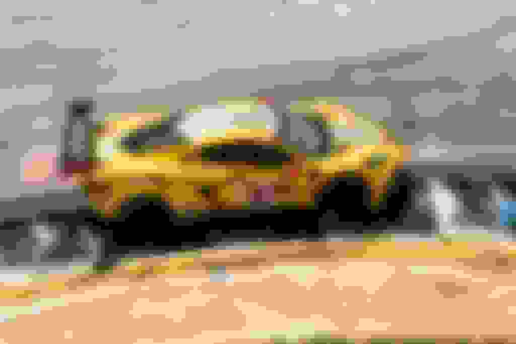 Regular vs Reverse Swan Neck - CorvetteForum - Chevrolet Corvette Forum ...