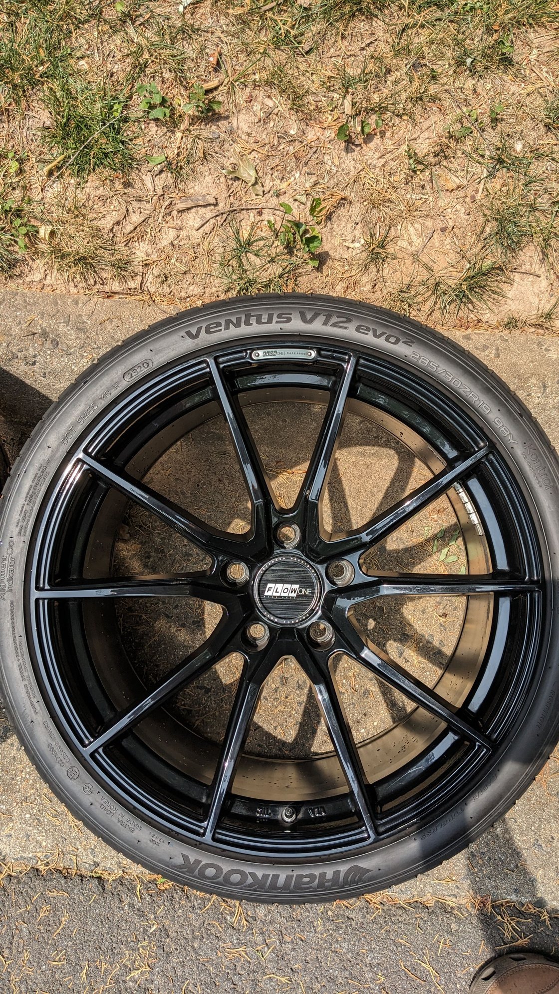 WTT (Want To Trade) Flow One F4 Wheels and Tires - CorvetteForum ...