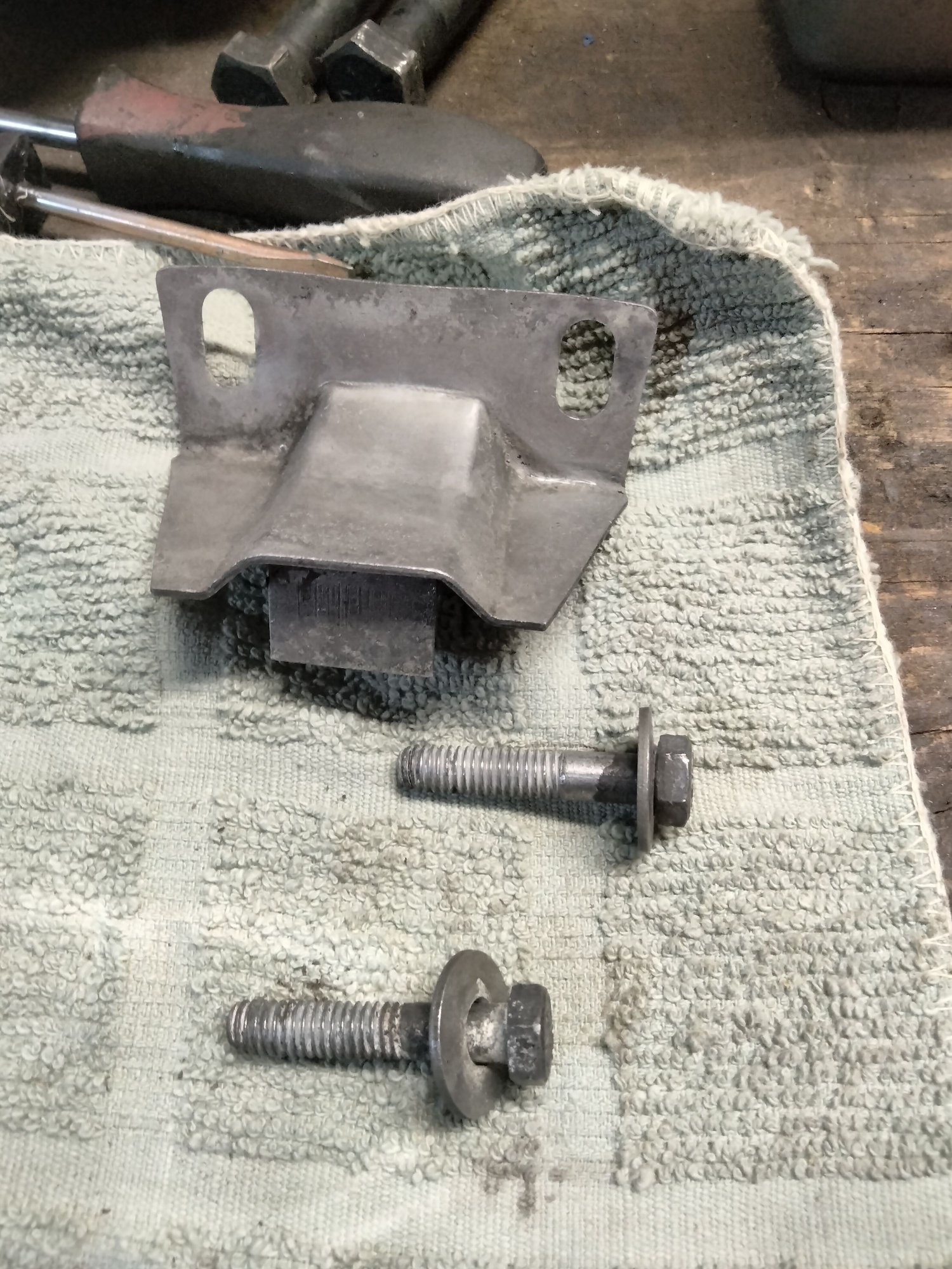 Grade 8 Radiator Bracket Bolts?? - CorvetteForum - Chevrolet Corvette ...
