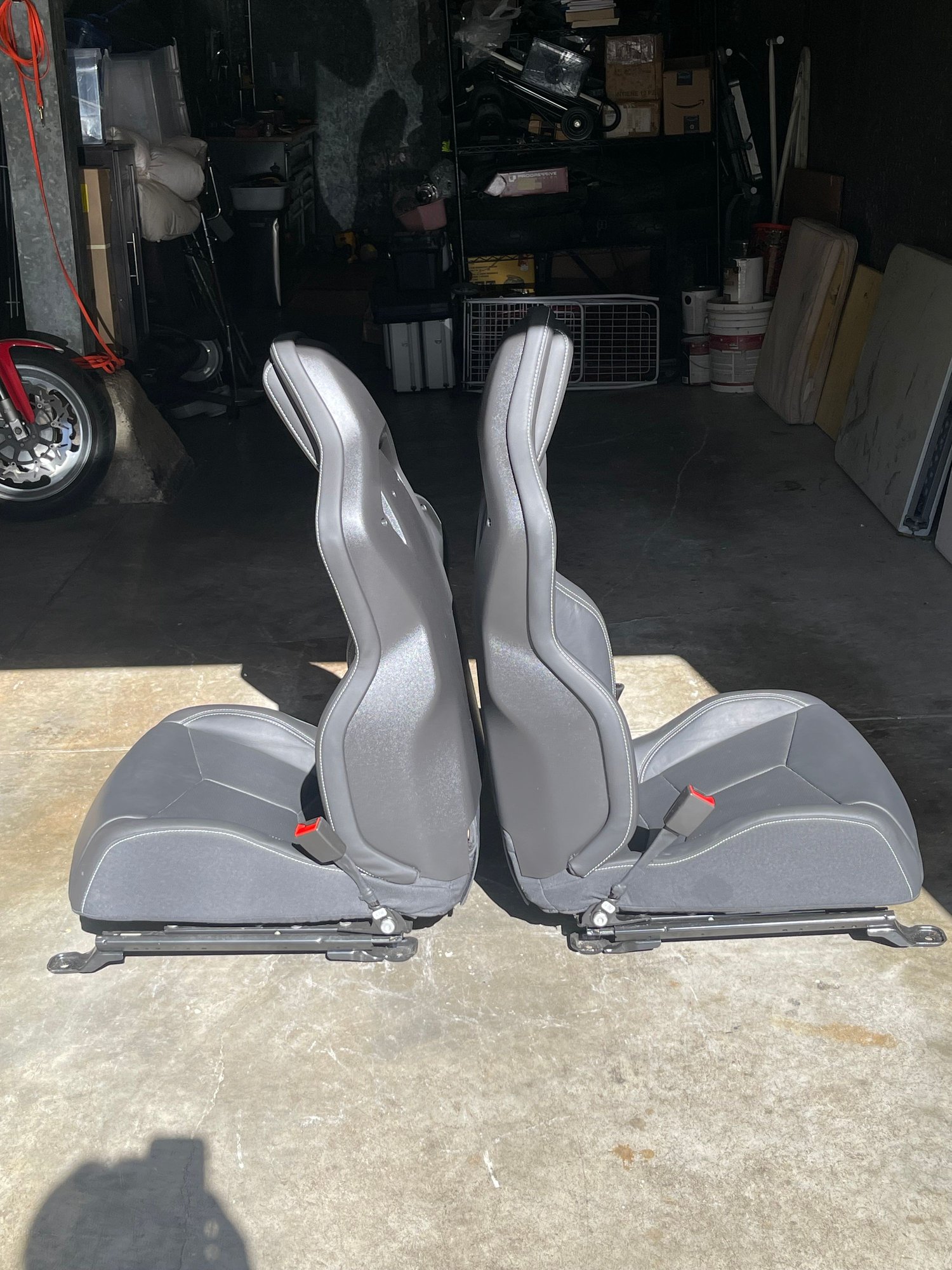 FS (For Sale) C8 GT1 Black Leather 6-Way Power Seats, Mint ...