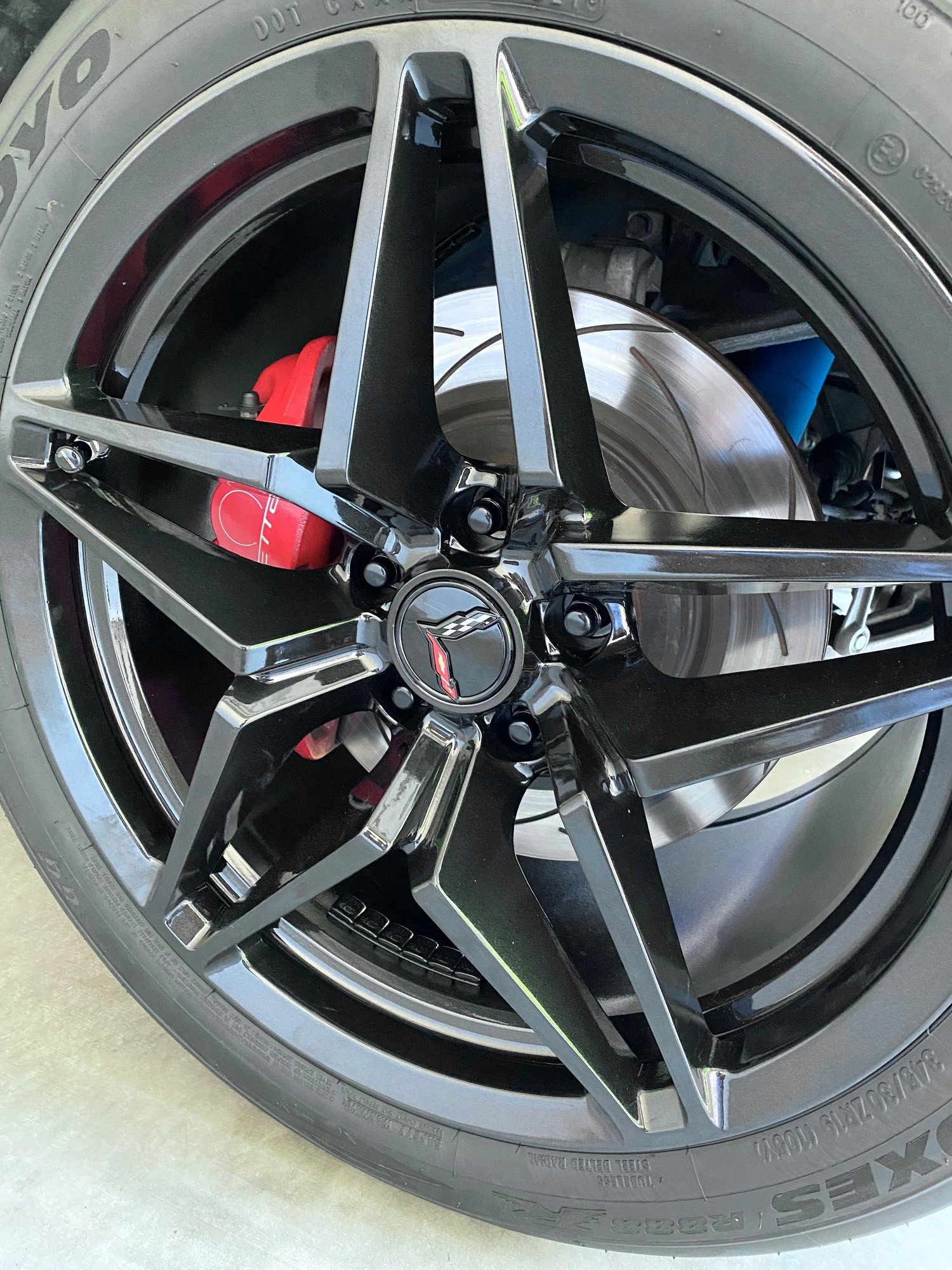 ZR1 345 rear tires. - CorvetteForum - Chevrolet Corvette Forum Discussion