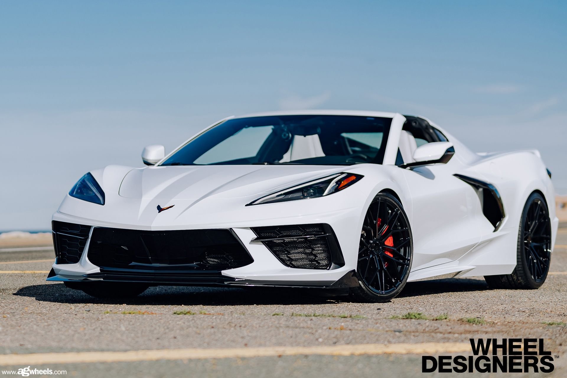 Photoshoot - Corvette C8 on Avant Garde M520R Gloss Black 20x9 21x12 ...