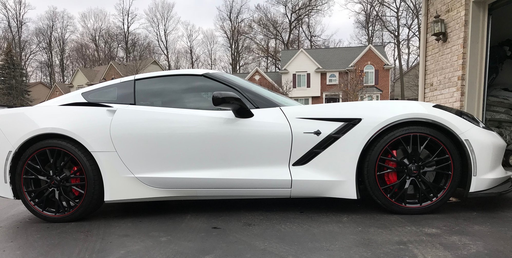 Z06 Replica 20/19 Red Pinstripe Wheel/Tire Set from my C7 Z51 to Yours ...