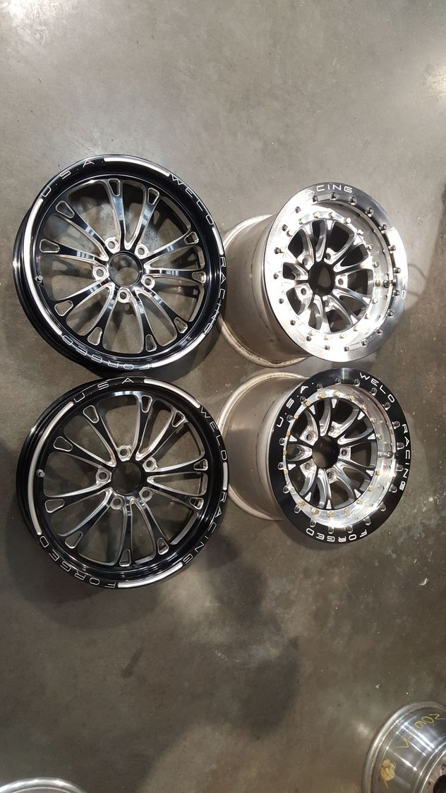 Weld v series beadlocks and 17in front runners - CorvetteForum ...