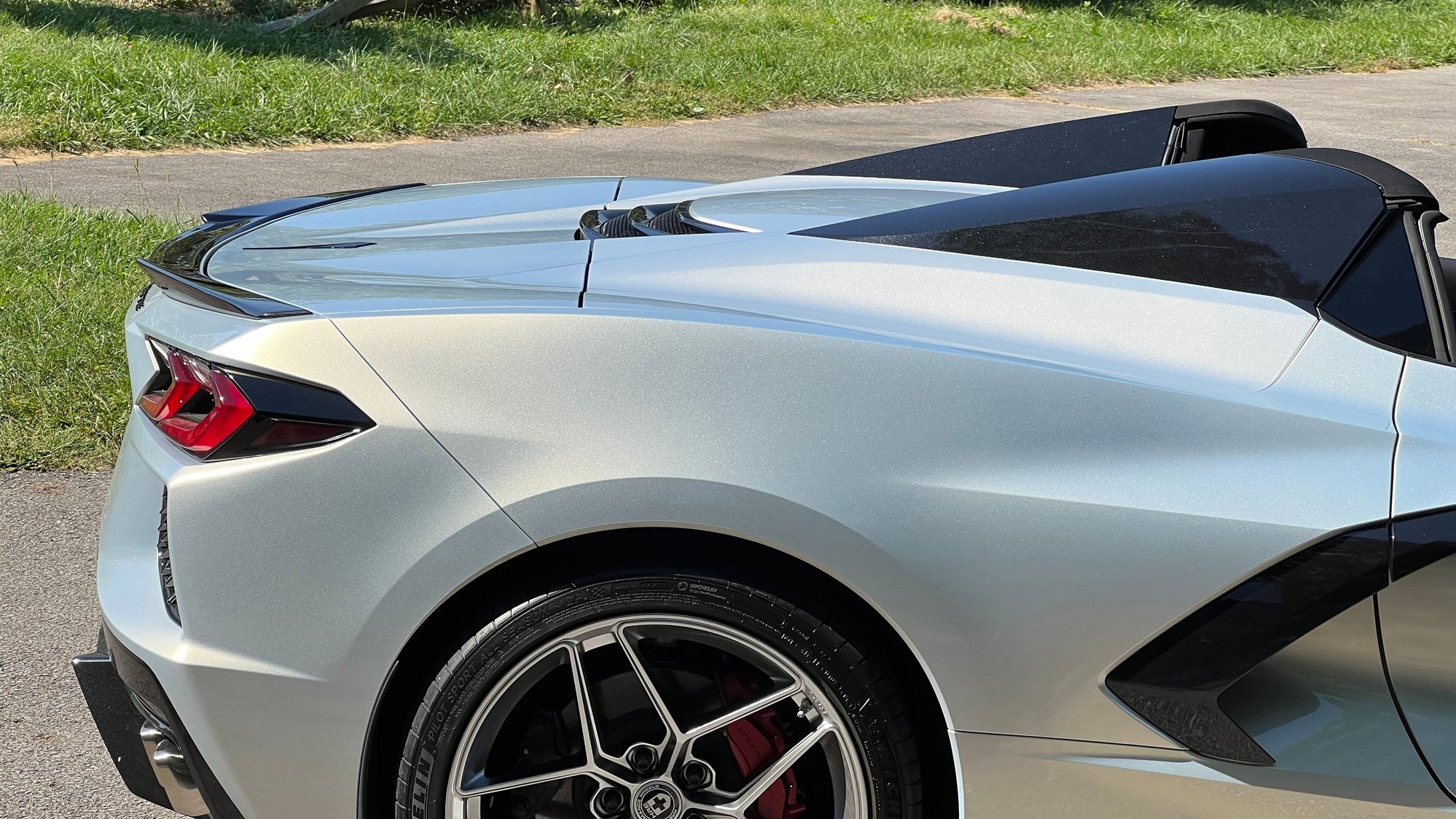 Low-profile Rear Spoiler mounting holes - CorvetteForum - Chevrolet ...
