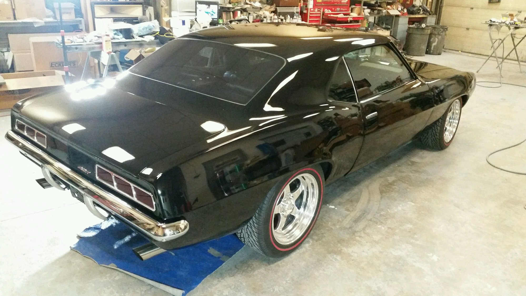 C2 Mid year Glass - Who is the real manufacturer - CorvetteForum ...