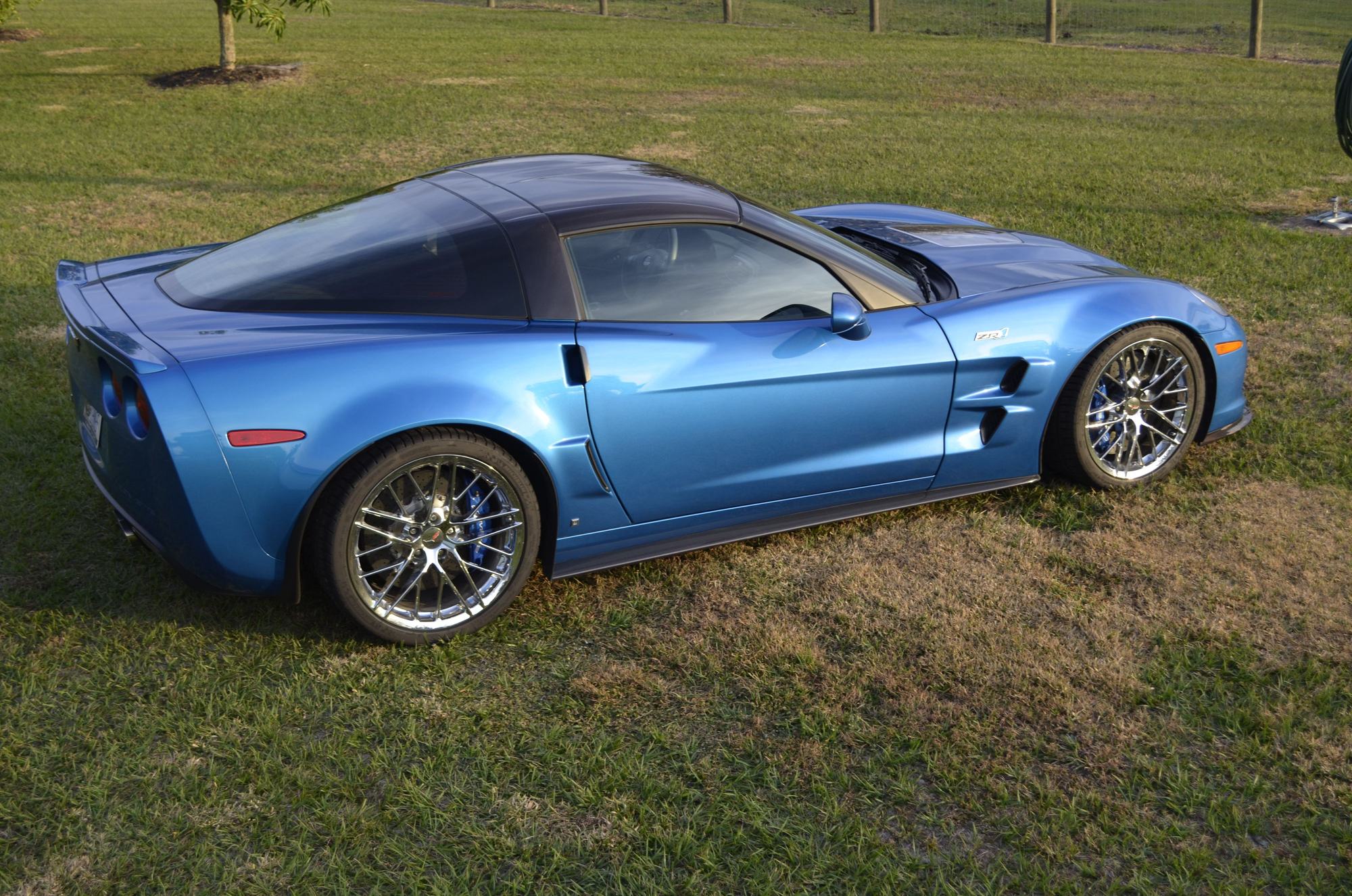 FS (For Sale) 09 Jet Stream Blue ZR1 7758 Miles FL - Page 2 ...