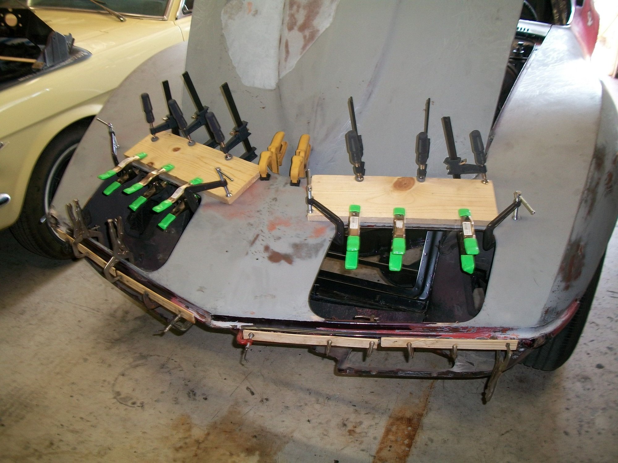 1971 Corvette front end rivets showing - CorvetteForum - Chevrolet ...