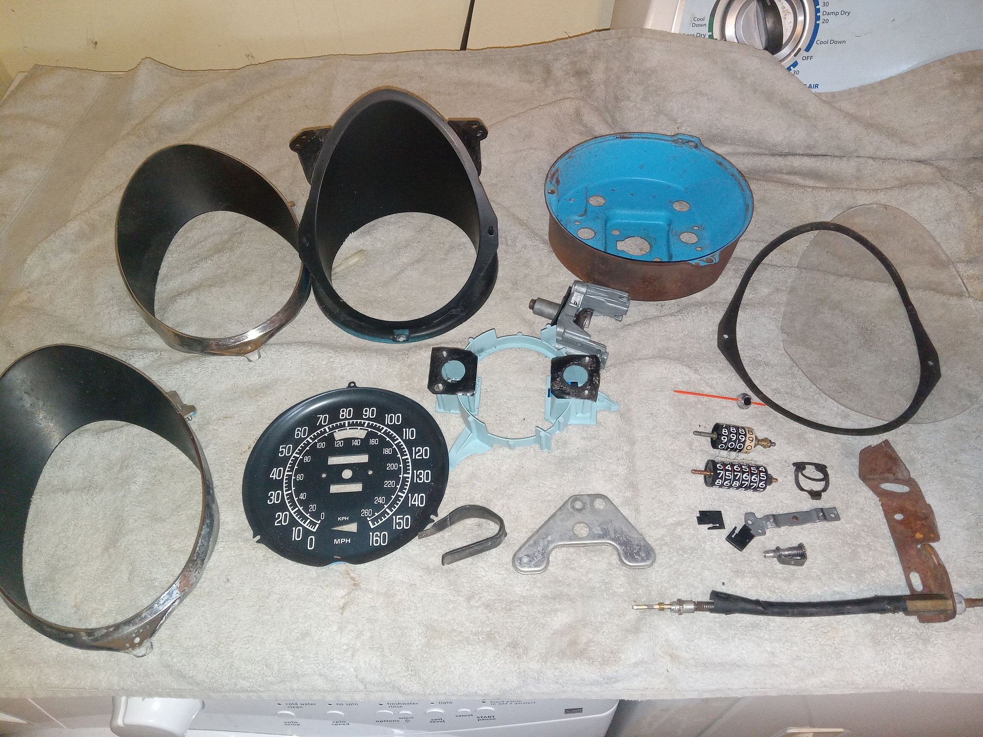 FS (For Sale) FREE: Speedometer parts and hardware - CorvetteForum ...