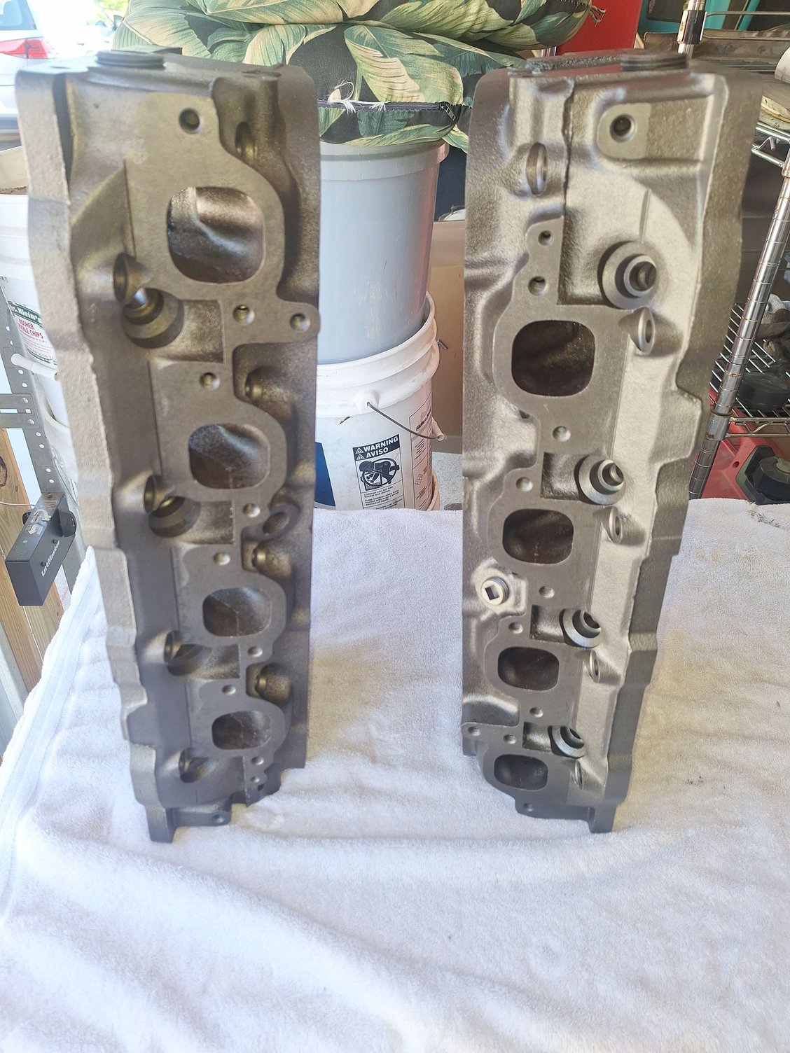 FS (For Sale) 1969 427/435 block, nos 840 heads, 7115 crank, nos oil ...