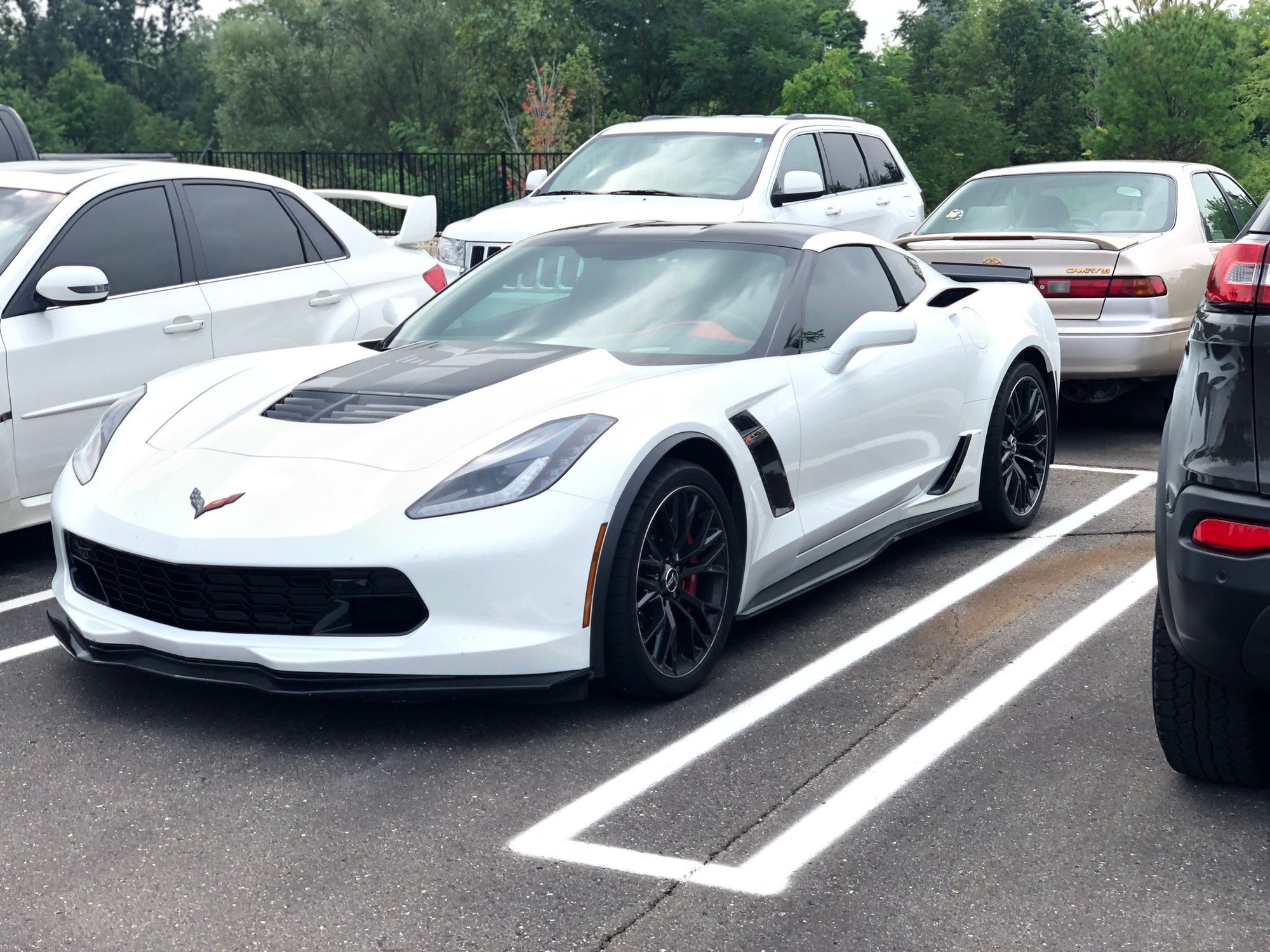 FS (For Sale) 2016 Arctic White Z06 2LZ w/Options - CorvetteForum ...