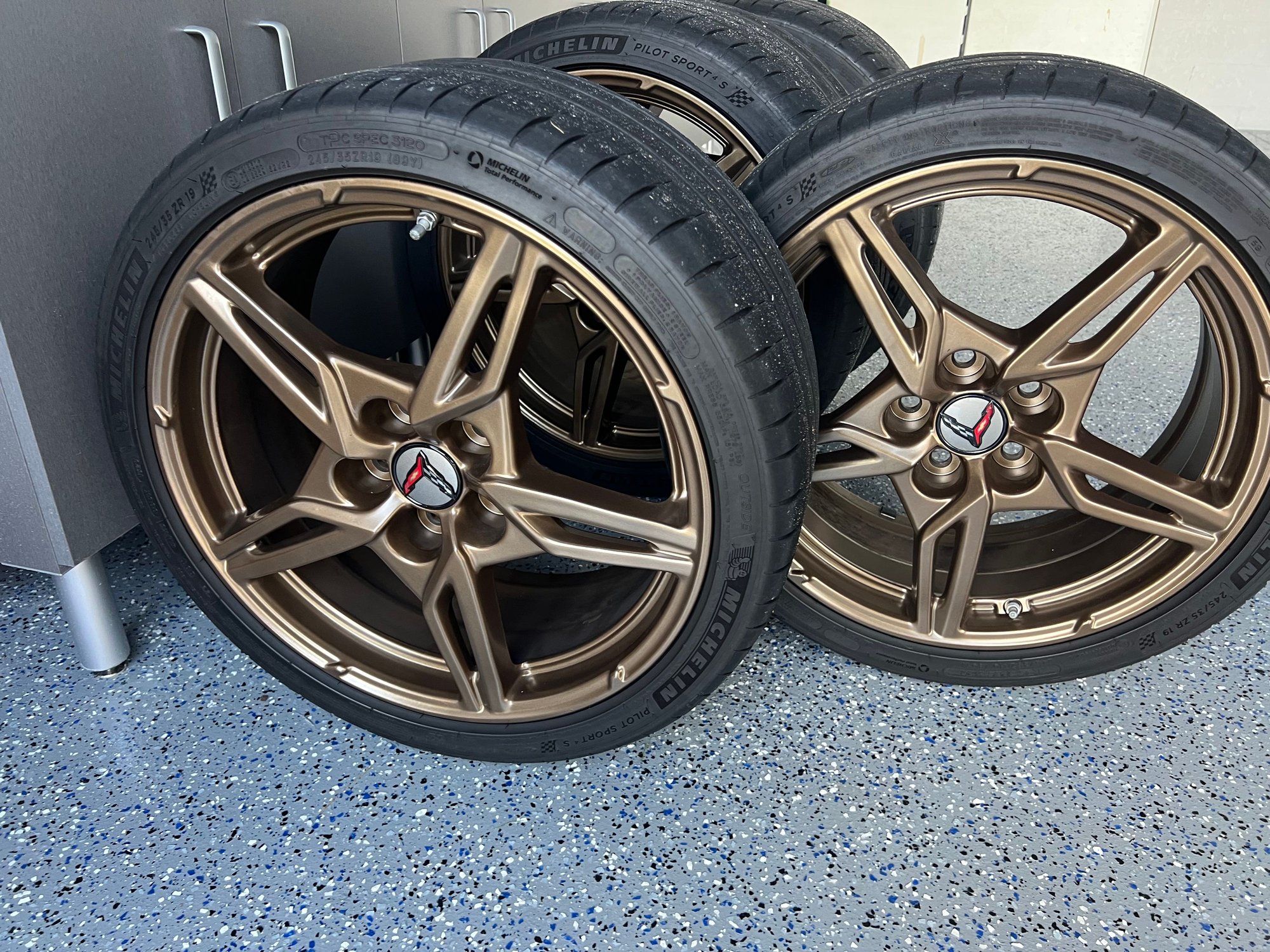 FS (For Sale) C8 Pewter wheels, tires, caps, and TPMS - CorvetteForum ...