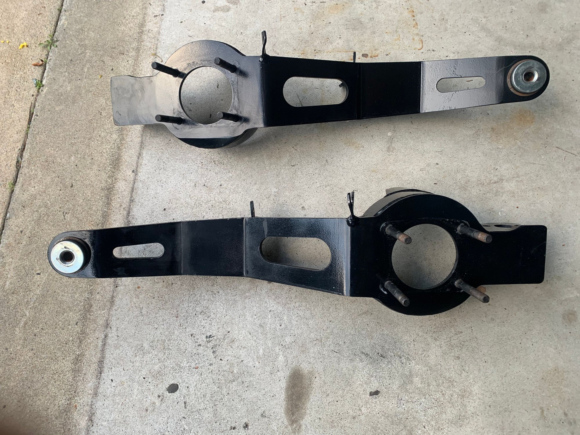 FS (For Sale) Like new offset rear trailing arms - CorvetteForum ...