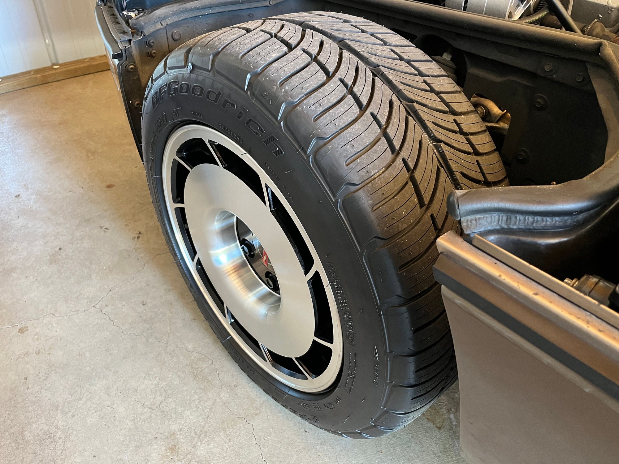 255/50 R16 New Option - CorvetteForum - Chevrolet Corvette Forum Discussion