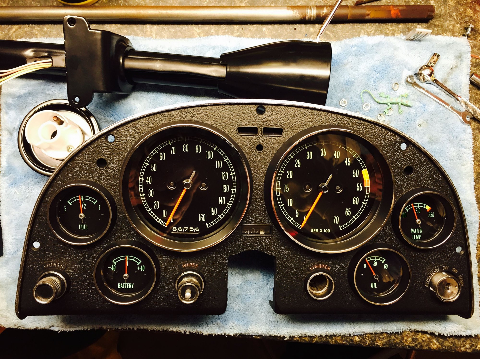 C2 Post pics of your restored, or aftermarket gauges/cluster - Page 3 ...