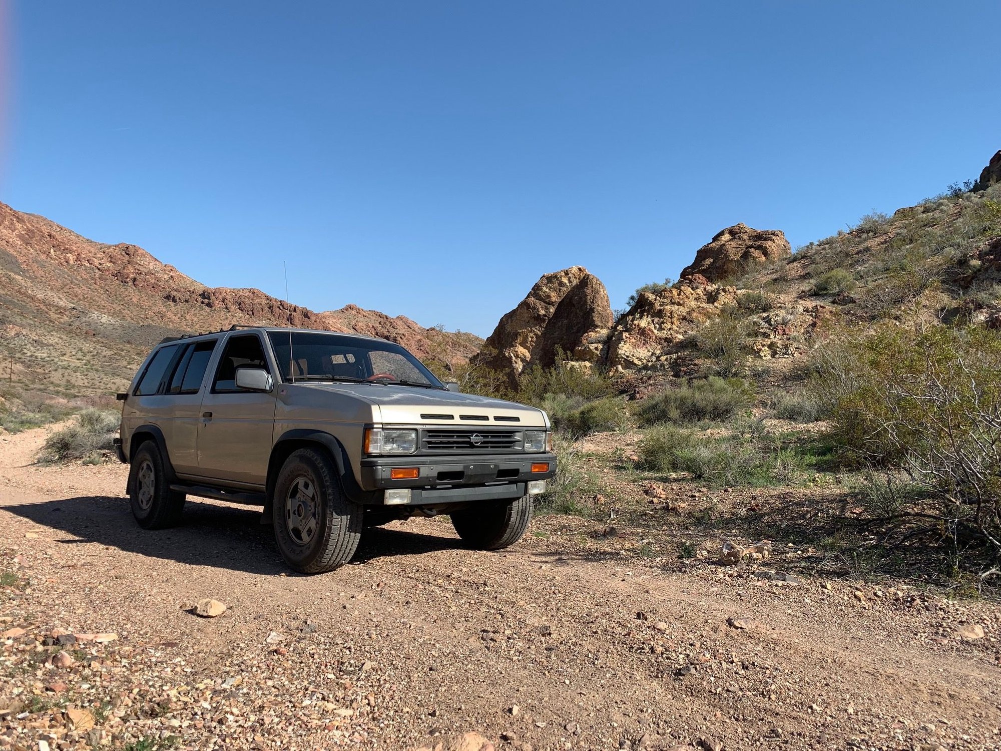 Starting our new (technically old) 1st Gen Pathfinder Overland Build ...