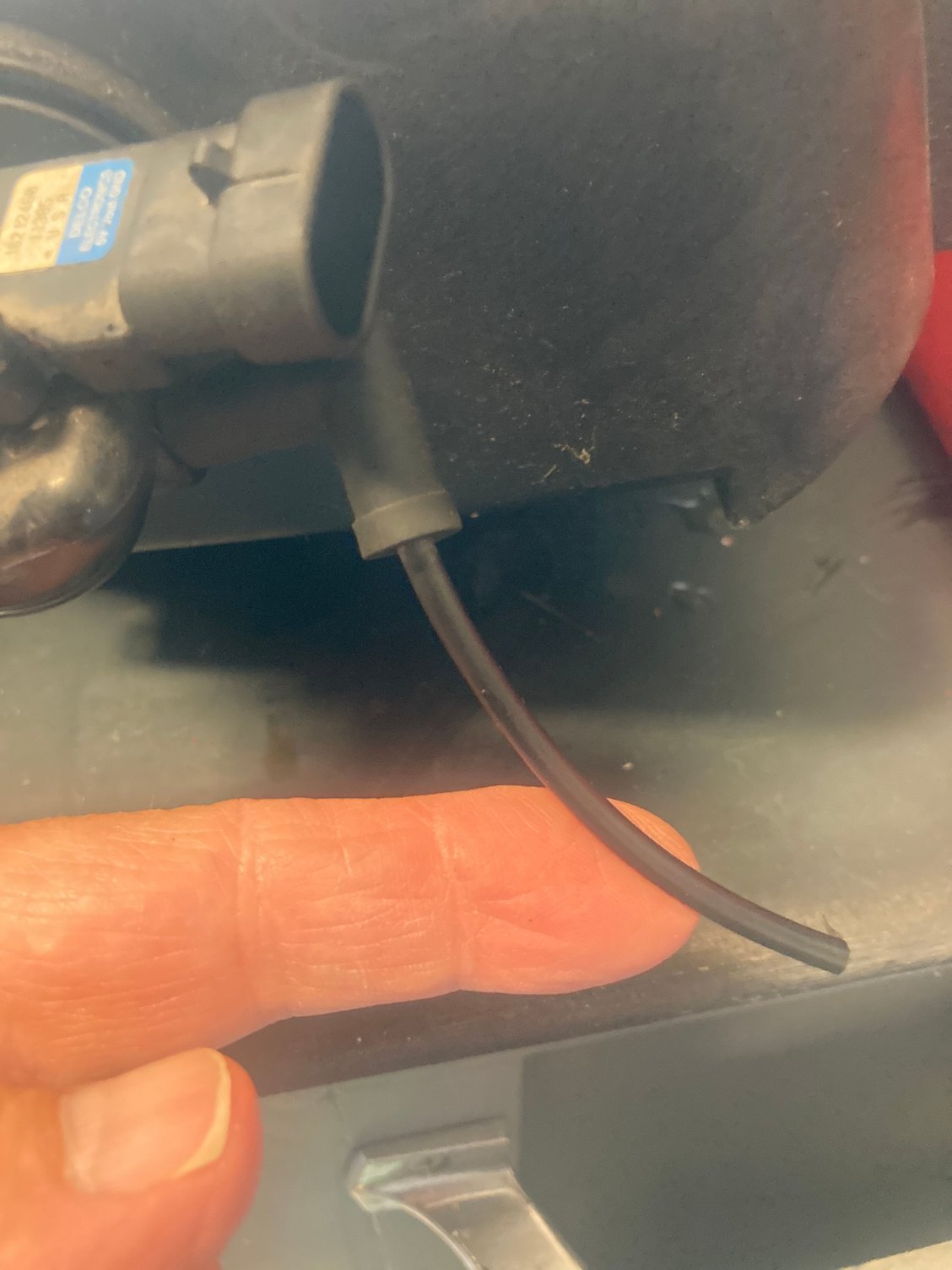 Intake rear vac port identification - CorvetteForum - Chevrolet ...