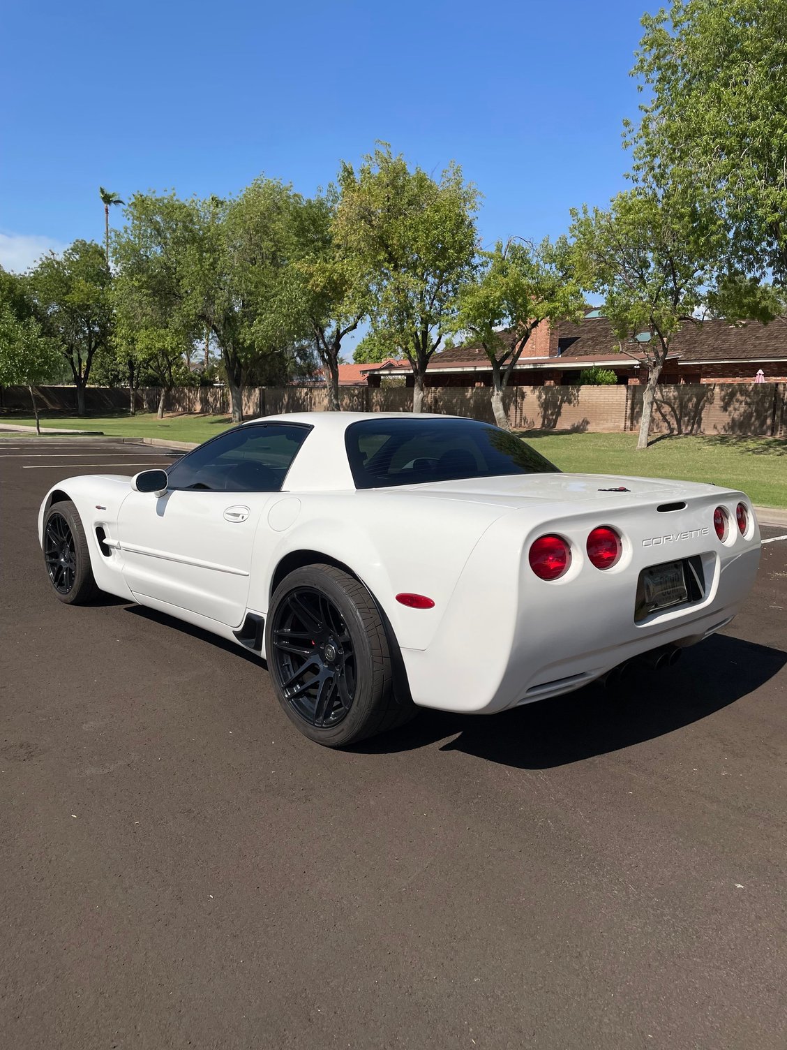FS (For Sale) 2001 Speedway White Z06 - Widebody - Tastefully Modded ...