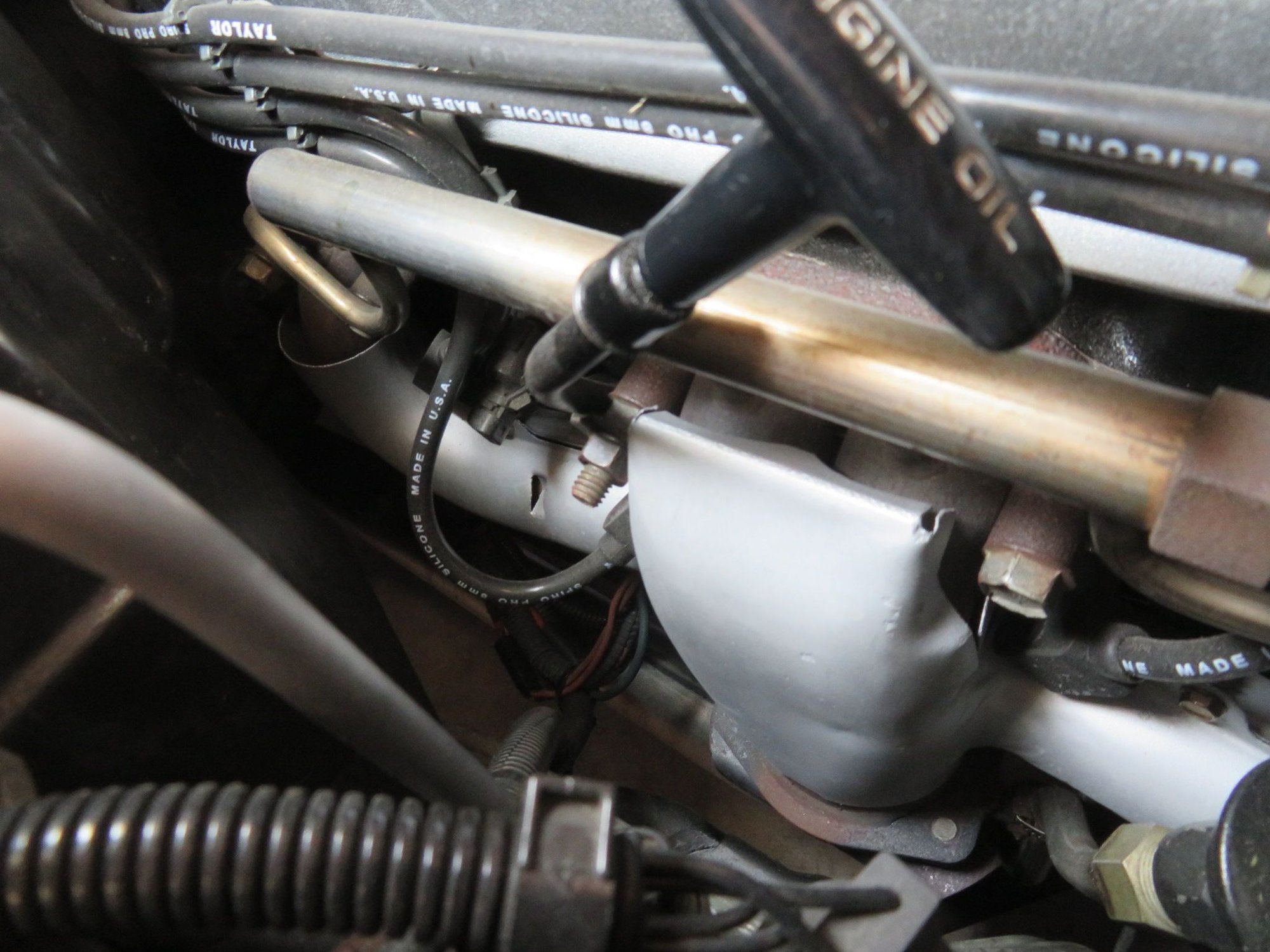 Exhaust manifold bolt/stud placement - CorvetteForum - Chevrolet ...