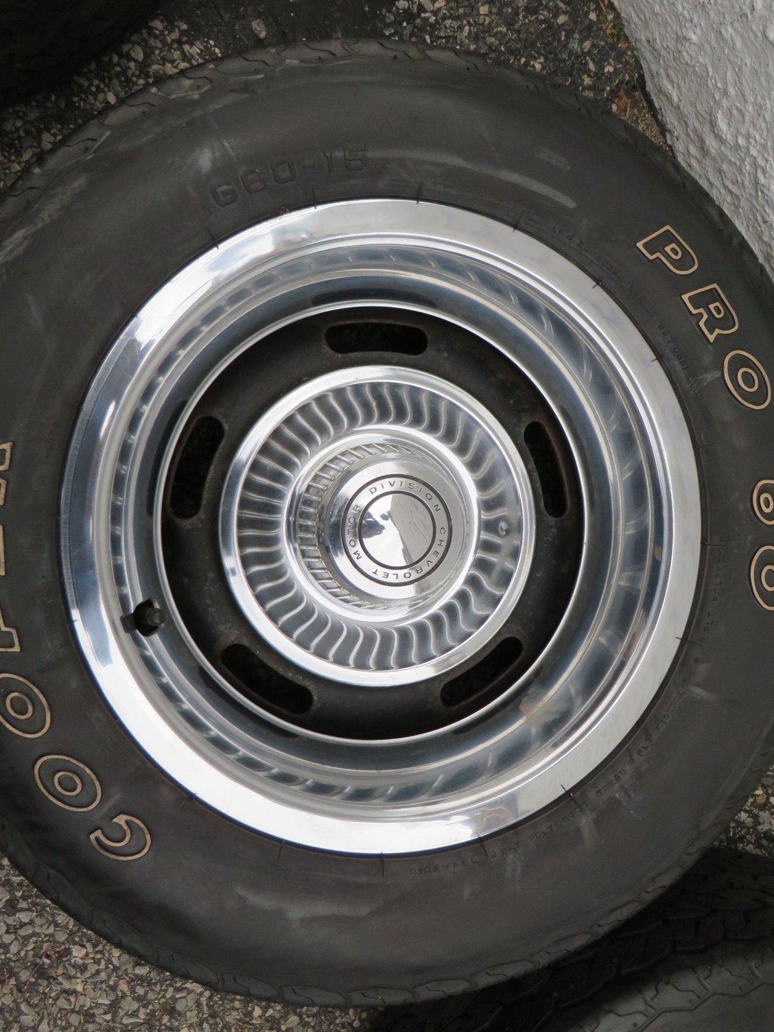 4 15x8 AZ Rally Wheels with Tires, Trim Rings & Center Caps ...