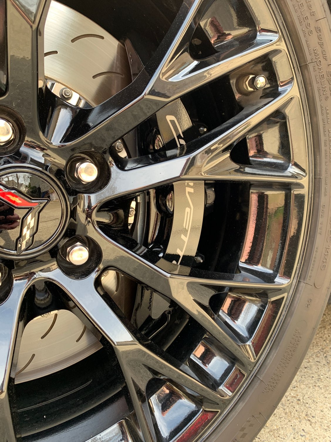 Jacking up C7 to clean the wheels - CorvetteForum - Chevrolet Corvette ...