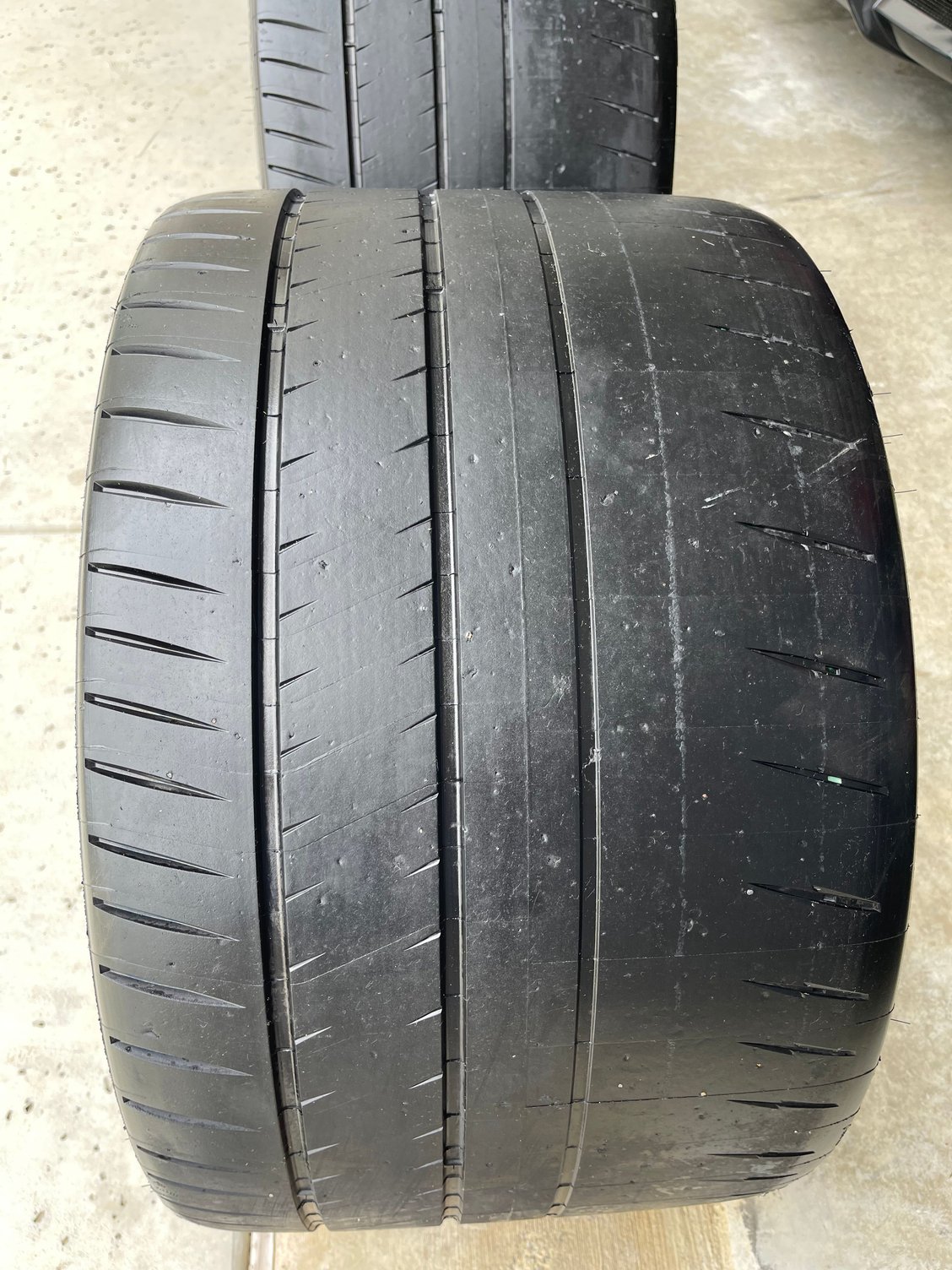 FS (For Sale) Set of Michelin Pilot Sport Cup 2 R’s from 2023 Corvette ...