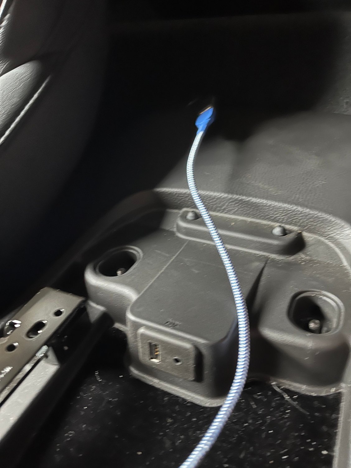 Center console usb aux port upgrade for carplay - CorvetteForum ...