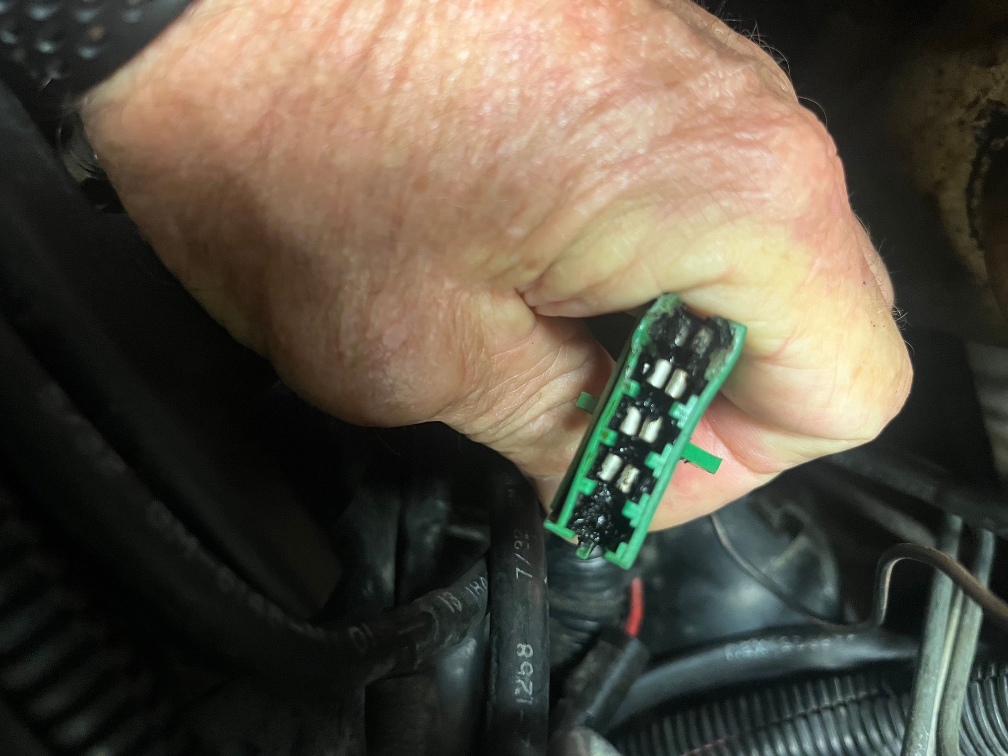 84 Radiator Fan Relay Connector - CorvetteForum - Chevrolet Corvette ...