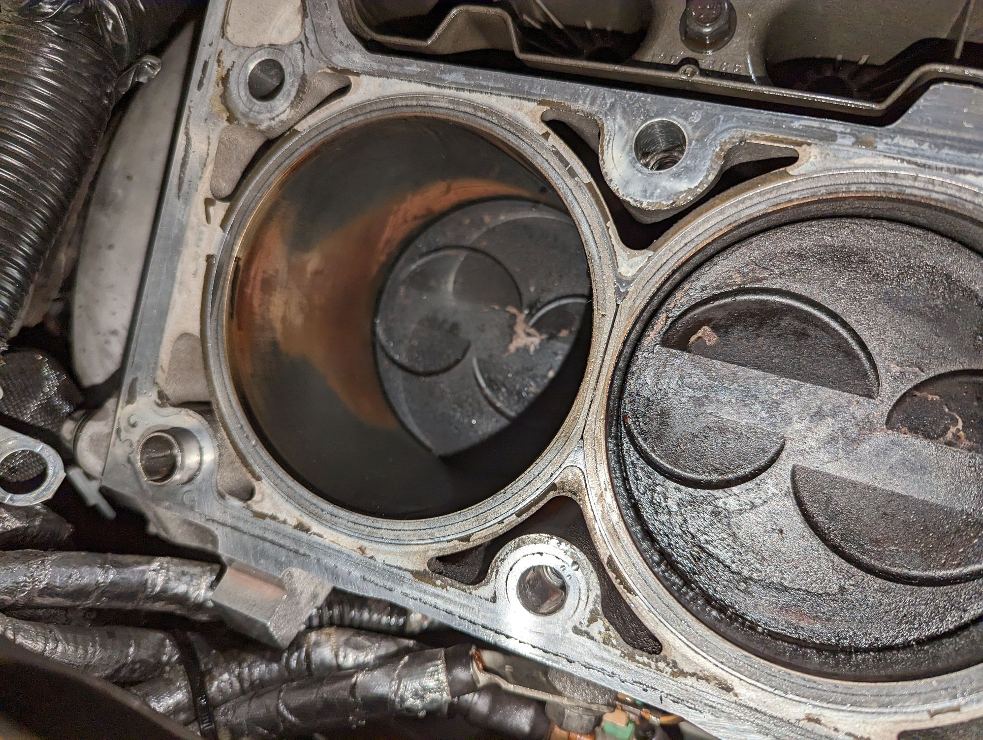 Surface Rust on Cylinder Walls of 7 and 8 - CorvetteForum - Chevrolet ...